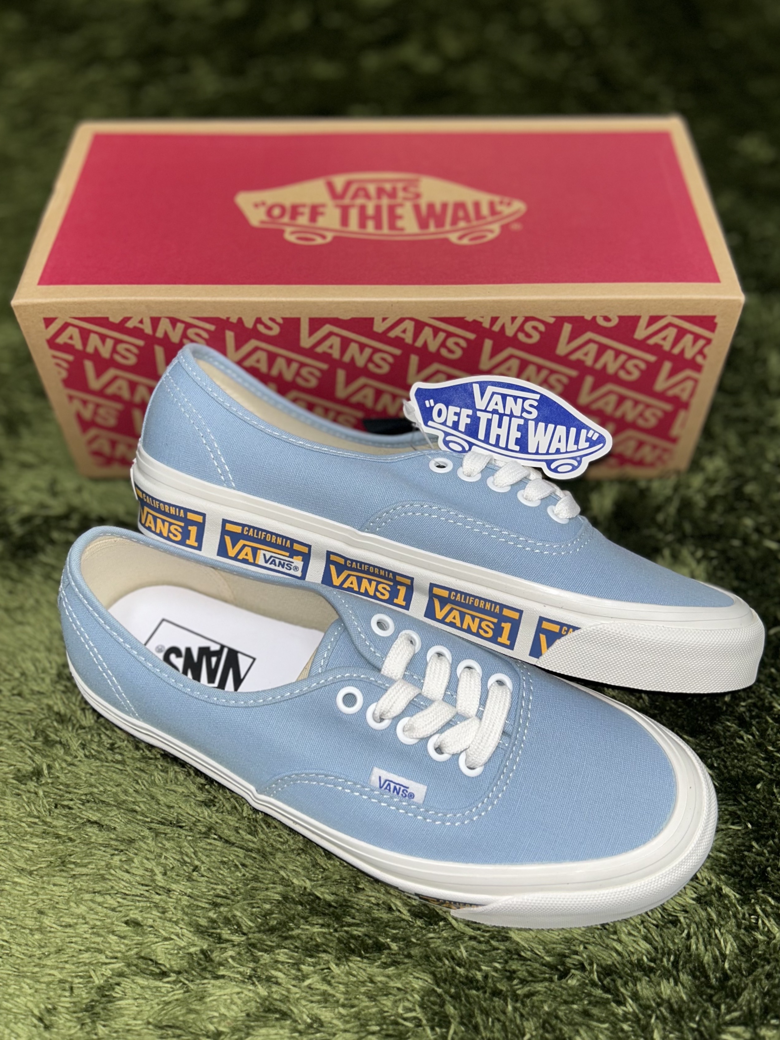 vans anaheim | KREAM