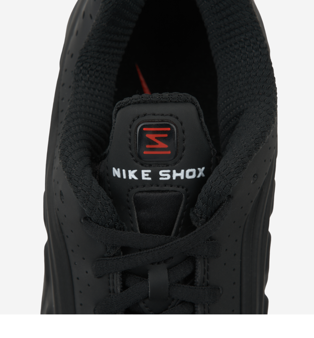 (W) 나이키 샥스 R4 블랙 | Nike | KREAM