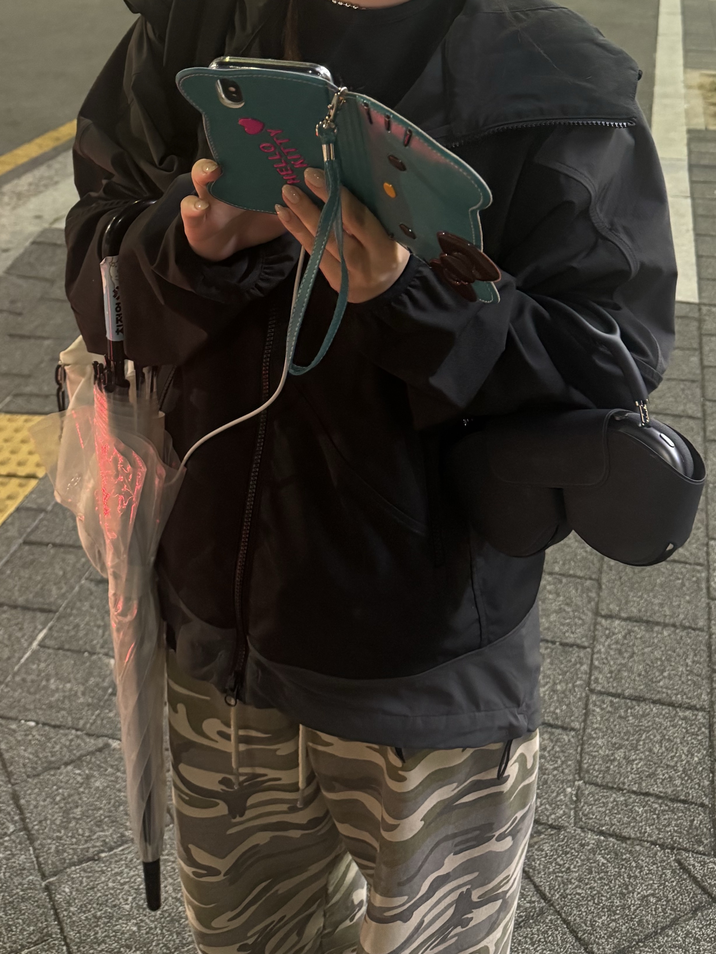 (@wonieboii) 님의 게시물 | KREAM