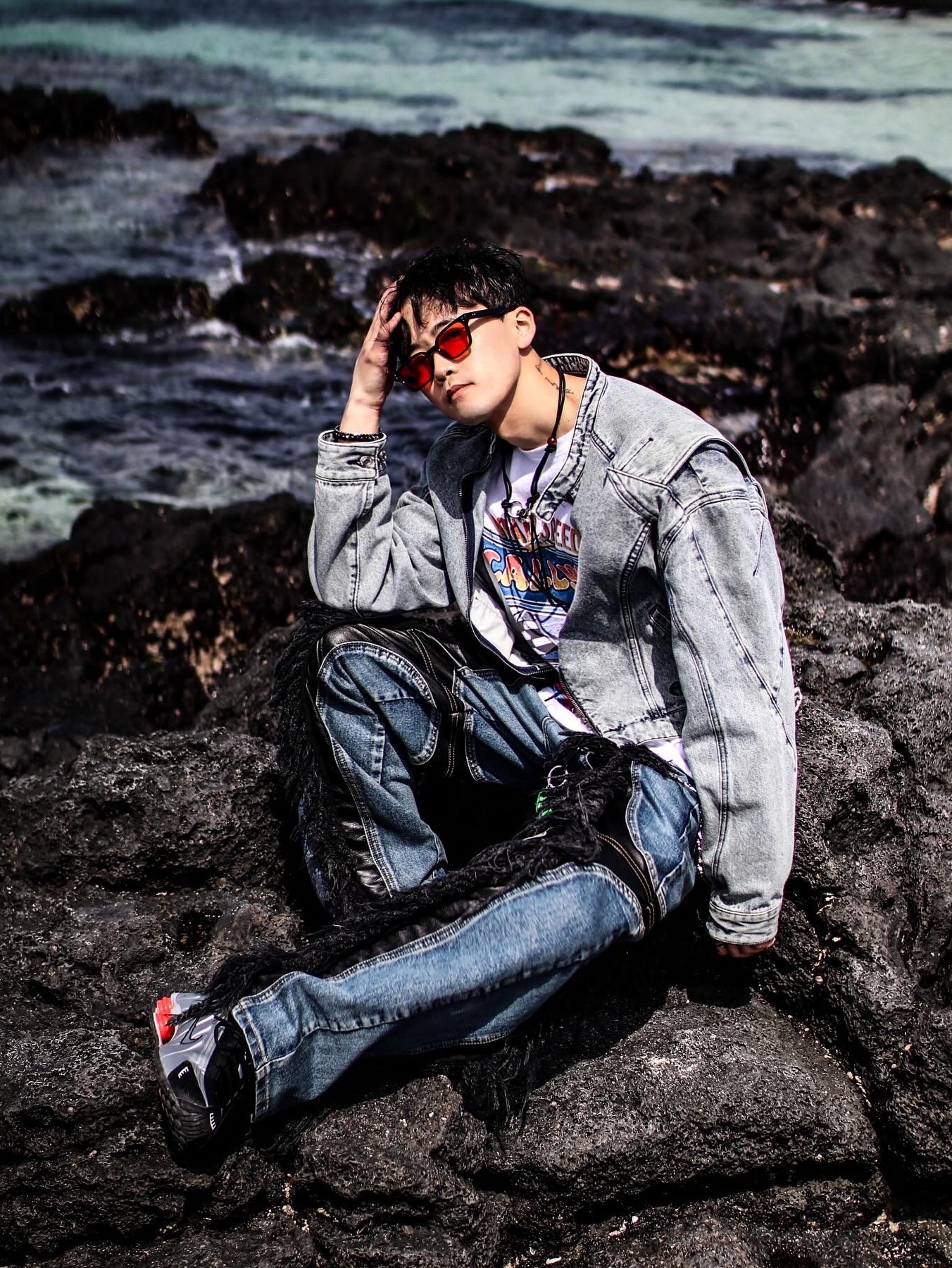 탁 (@tak_s) 님의 게시물 | KREAM