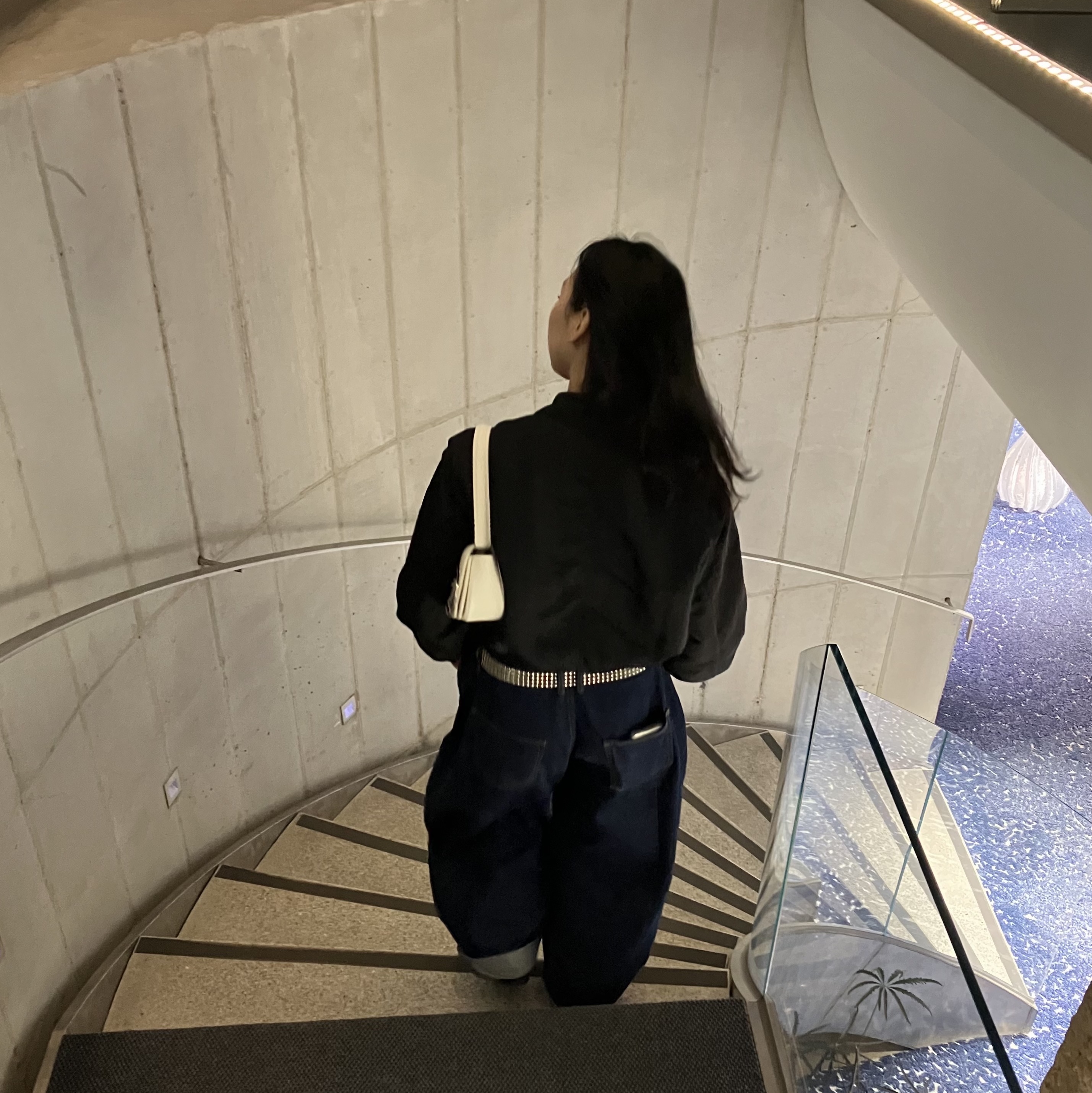 oyujin (@haesb.ch) 님의 게시물 | KREAM