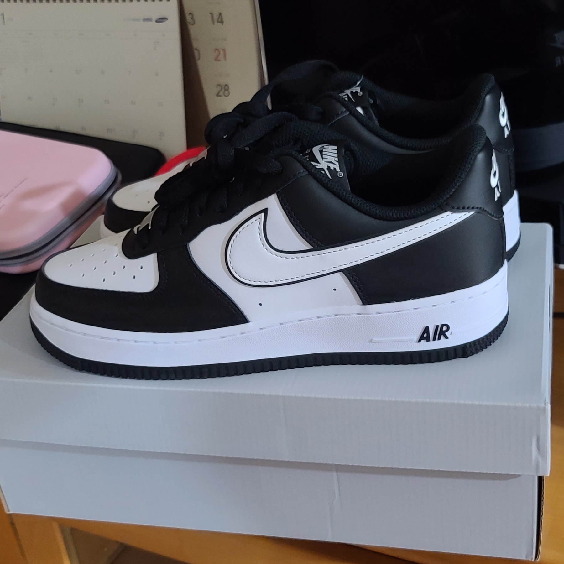 호잇 (@h7t6yvp5) 님의 게시물 | KREAM