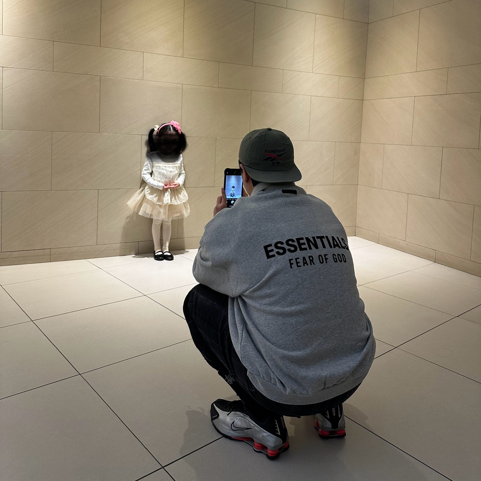 휘뚤마뚤ㄹ | KREAM