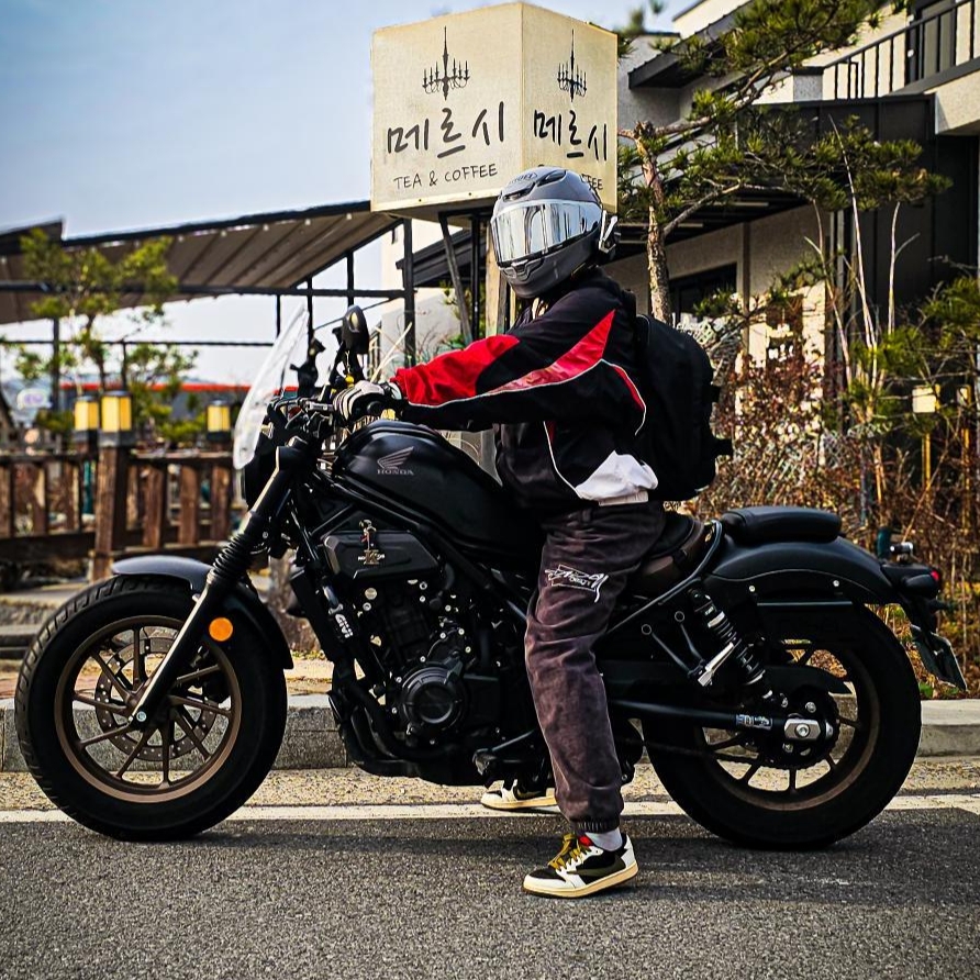 1nsta @91.04.15 (@_1004) 님의 게시물 | KREAM