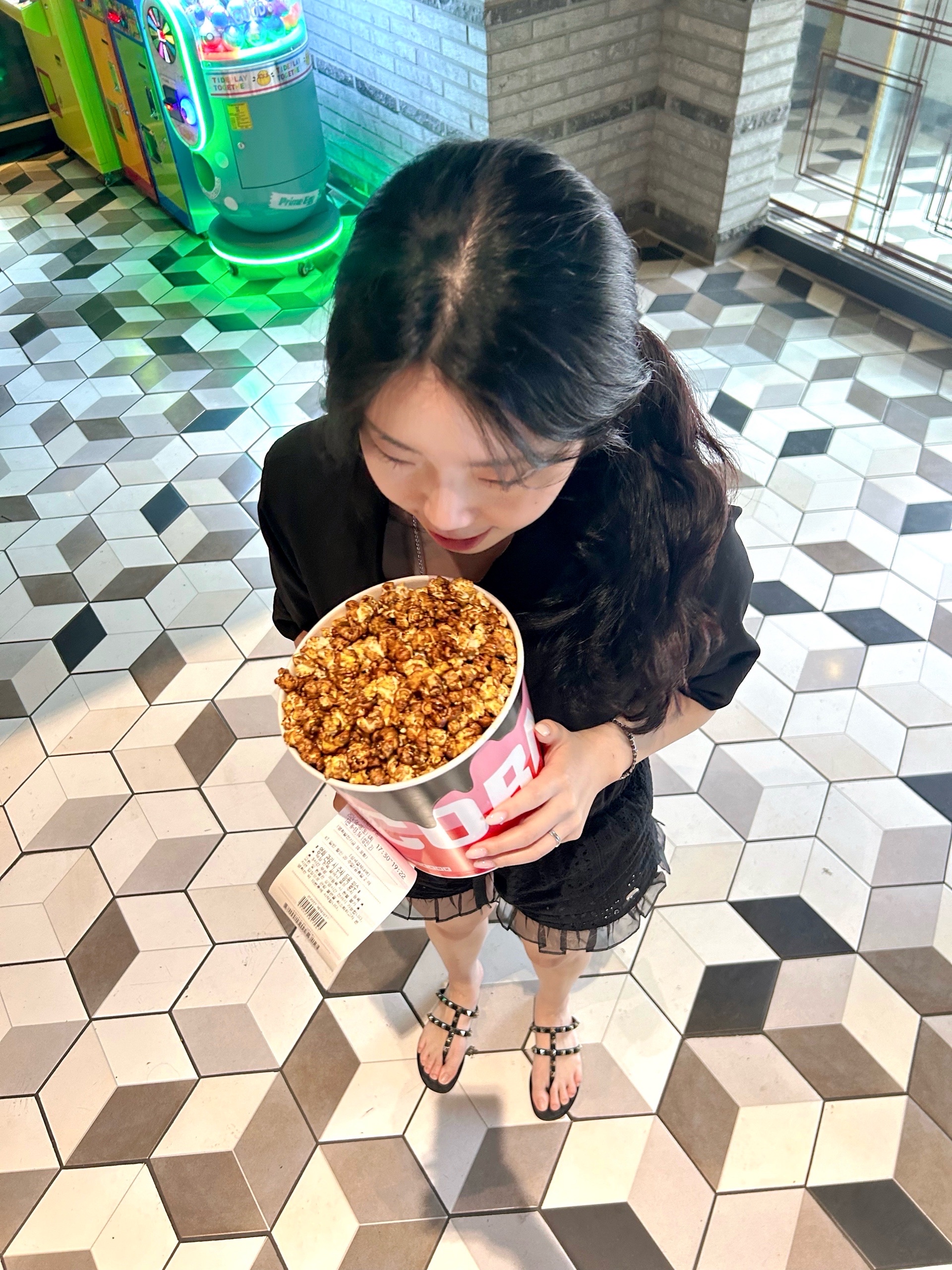 @clozzi__ (@clozzi__) 님의 게시물 | KREAM