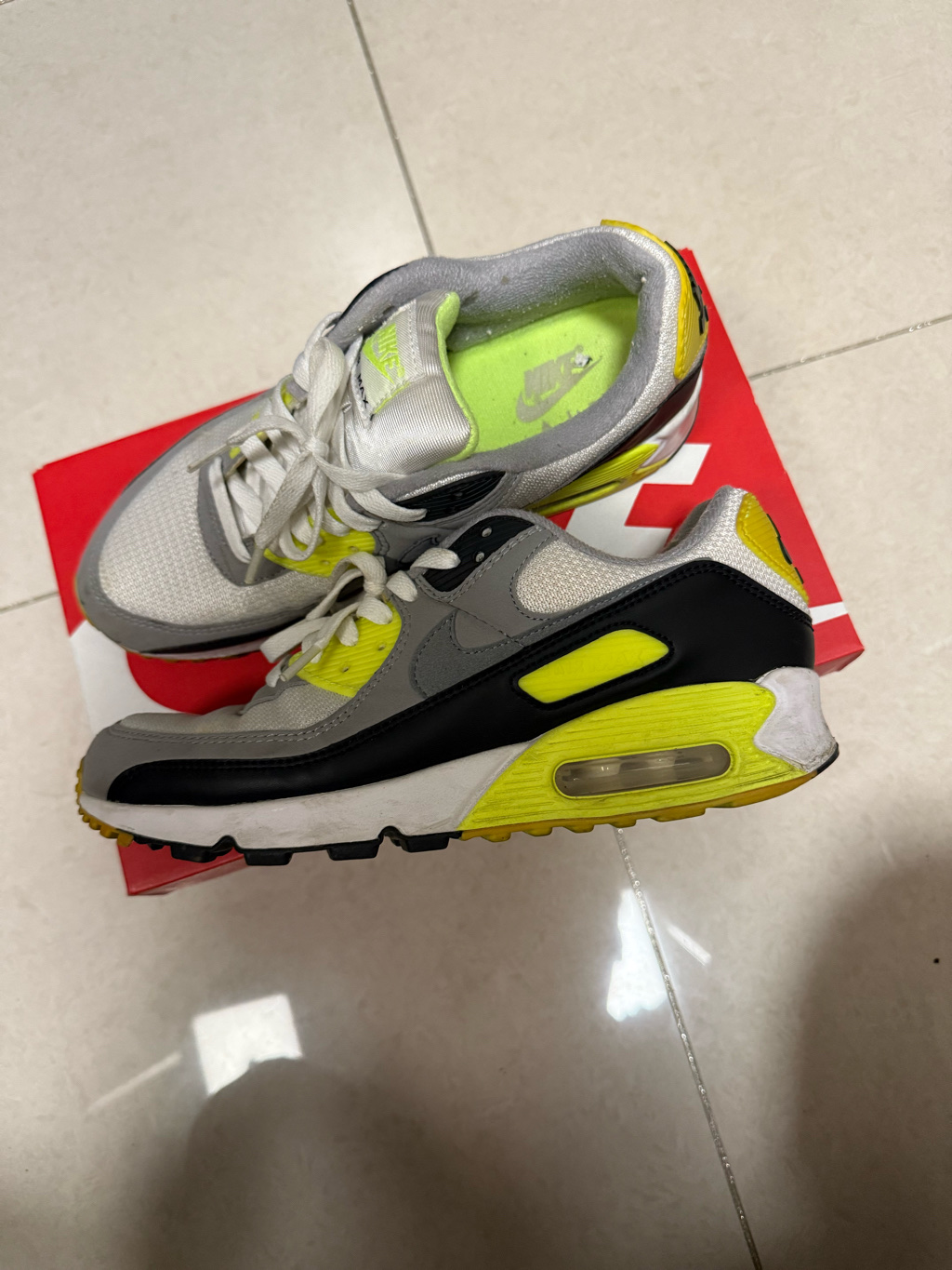 나이킴 (@lee1978) 님의 게시물 | KREAM