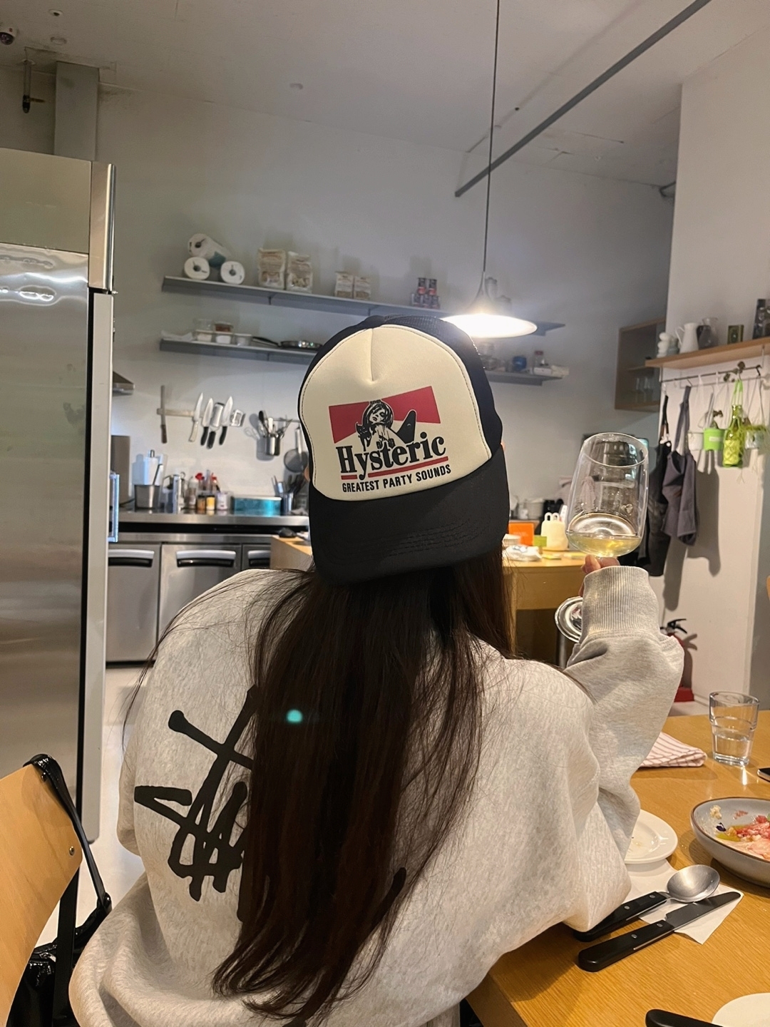 한삐뚤 (@yeye_ginny) 님의 게시물 | KREAM