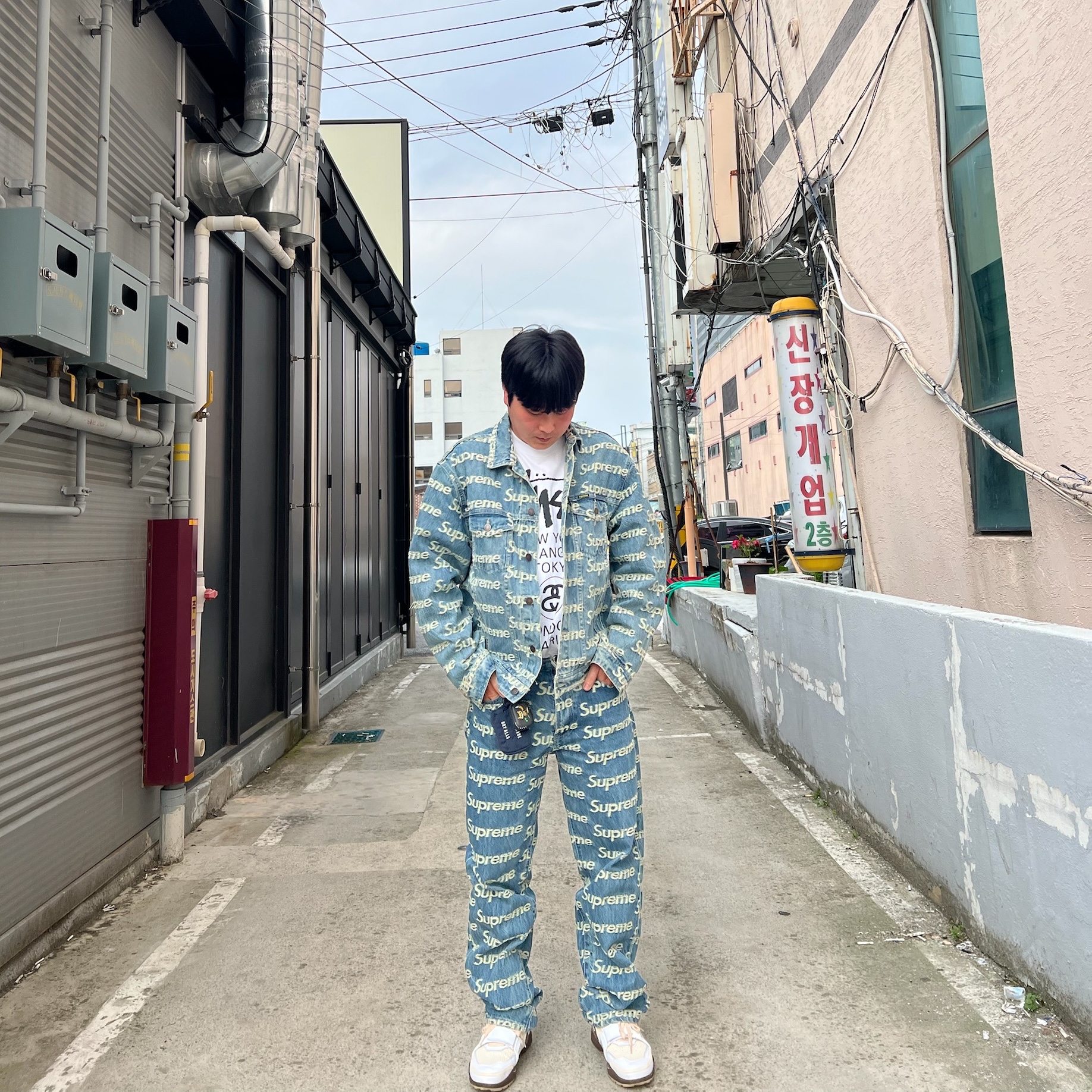 자켓L, 팬츠32, 롱슬리브L | KREAM