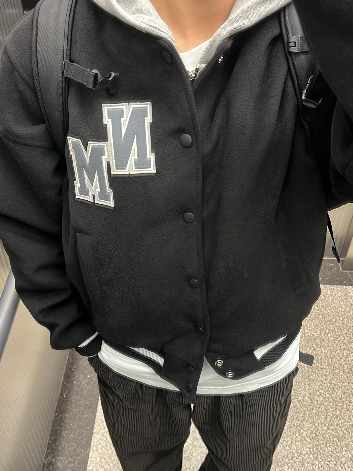 똥쓰 (@na_huya) 님의 게시물 | KREAM