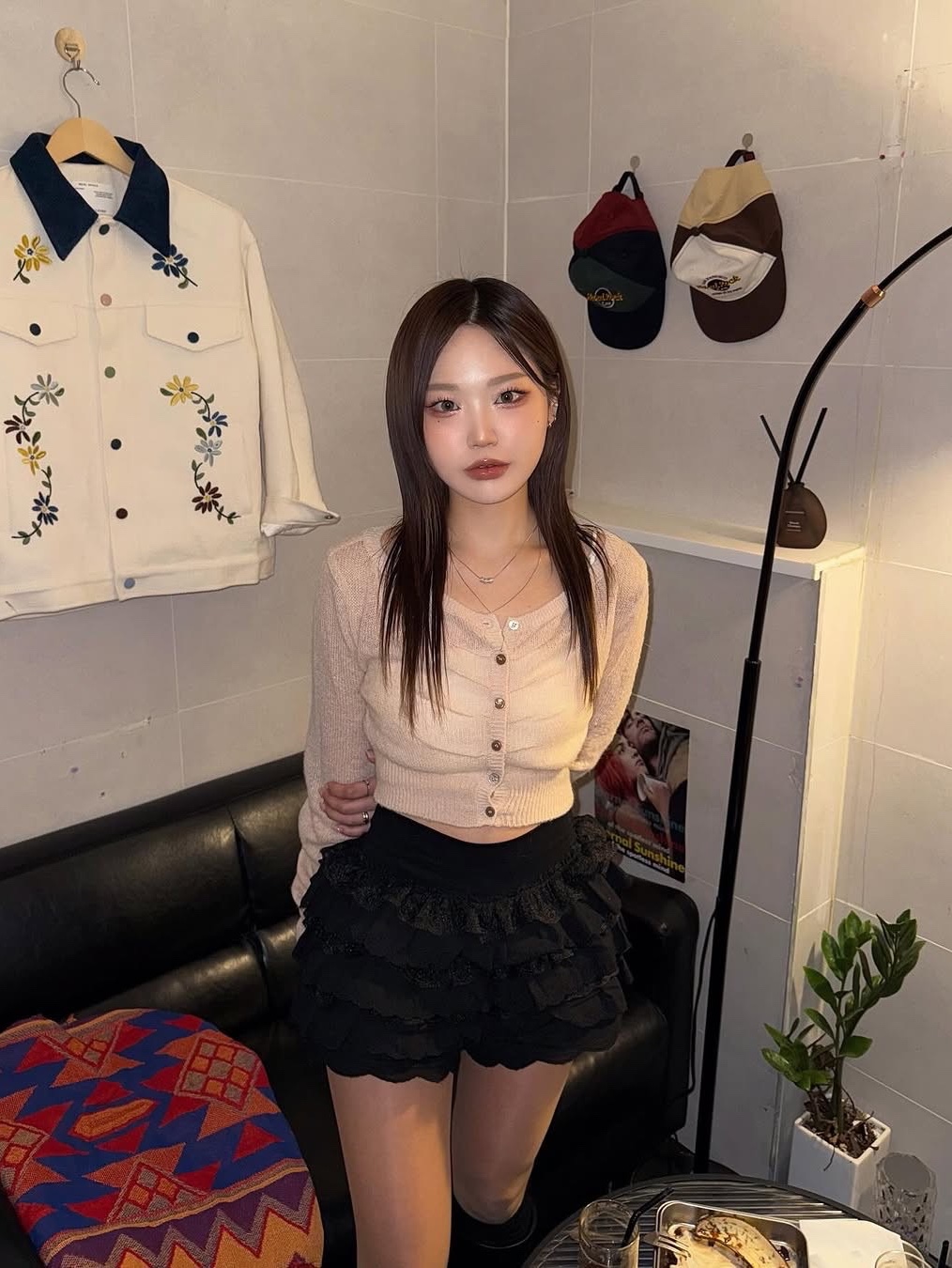 likesil (@likesil) 님의 게시물 | KREAM