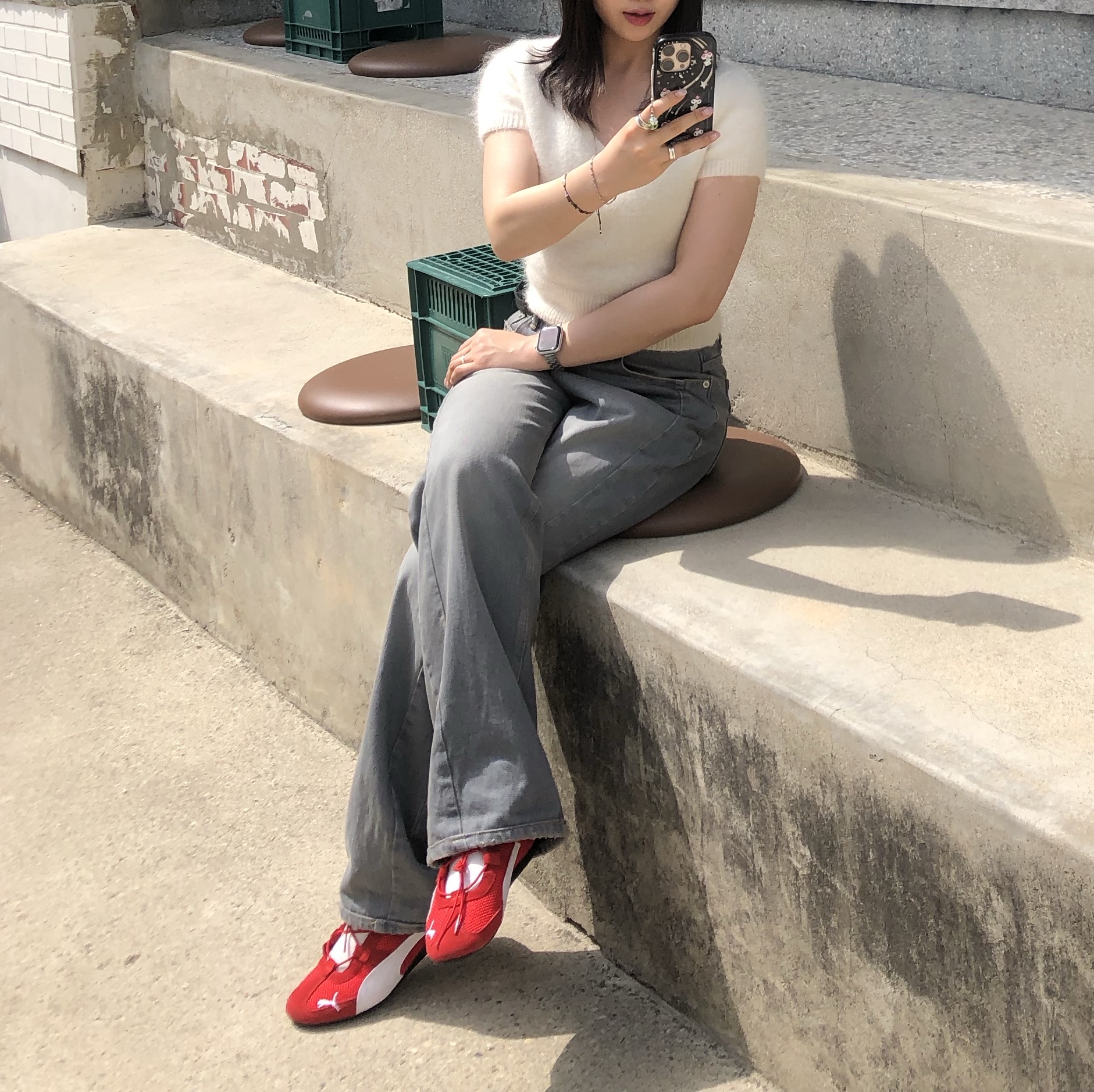 서 나 (@se______on) 님의 게시물 | KREAM