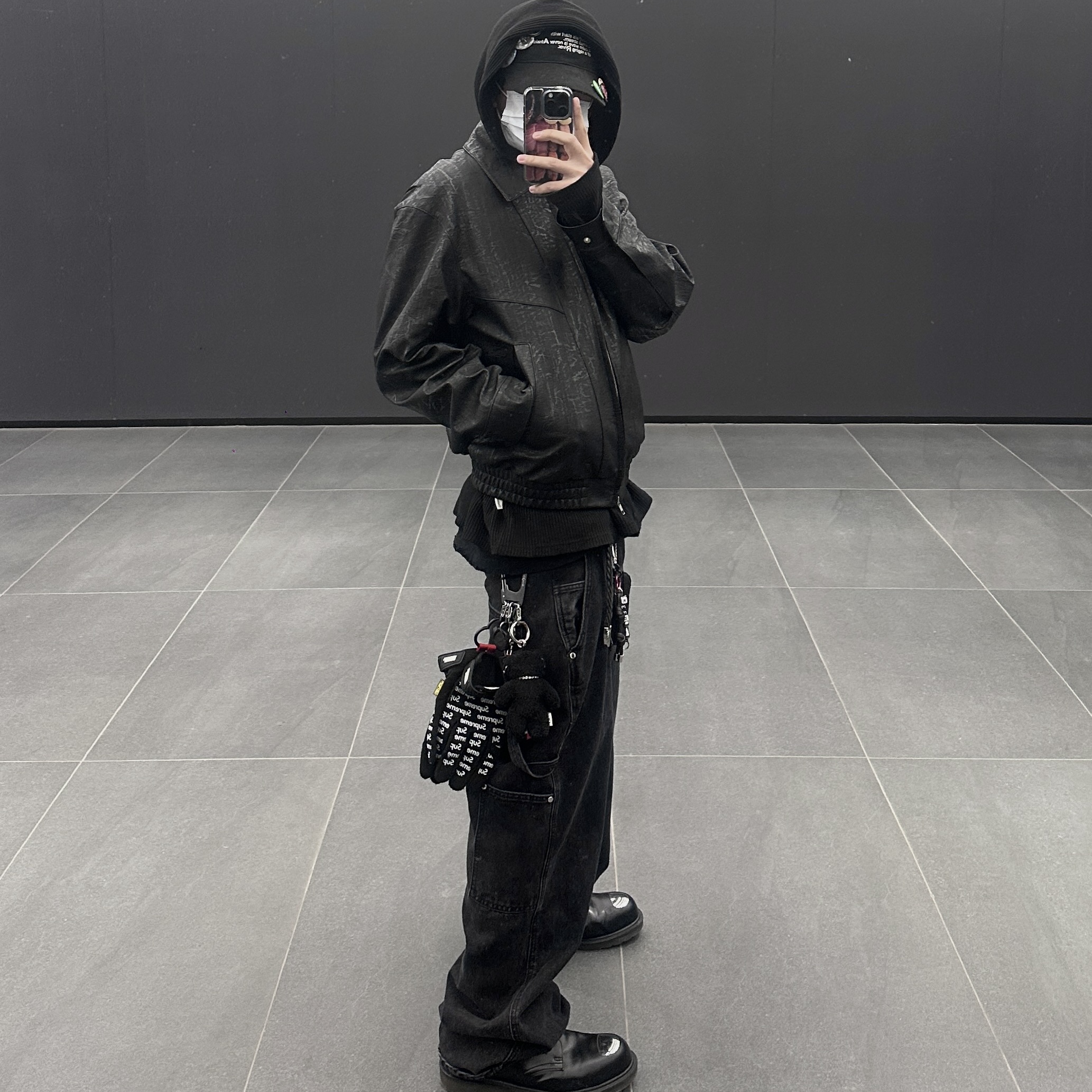 (@ho_jxng) 님의 게시물 | KREAM