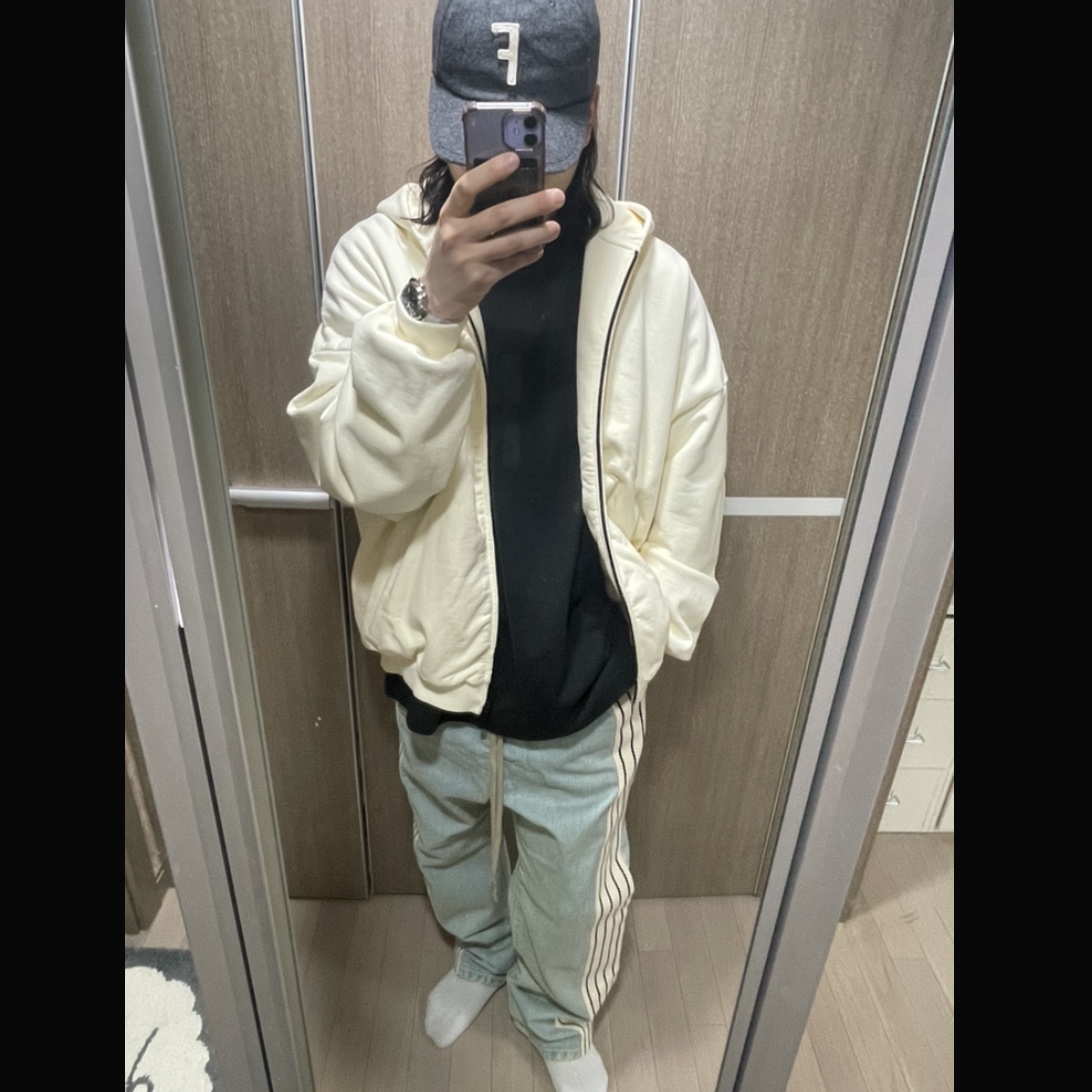 (@tipapa) 님의 게시물 | KREAM