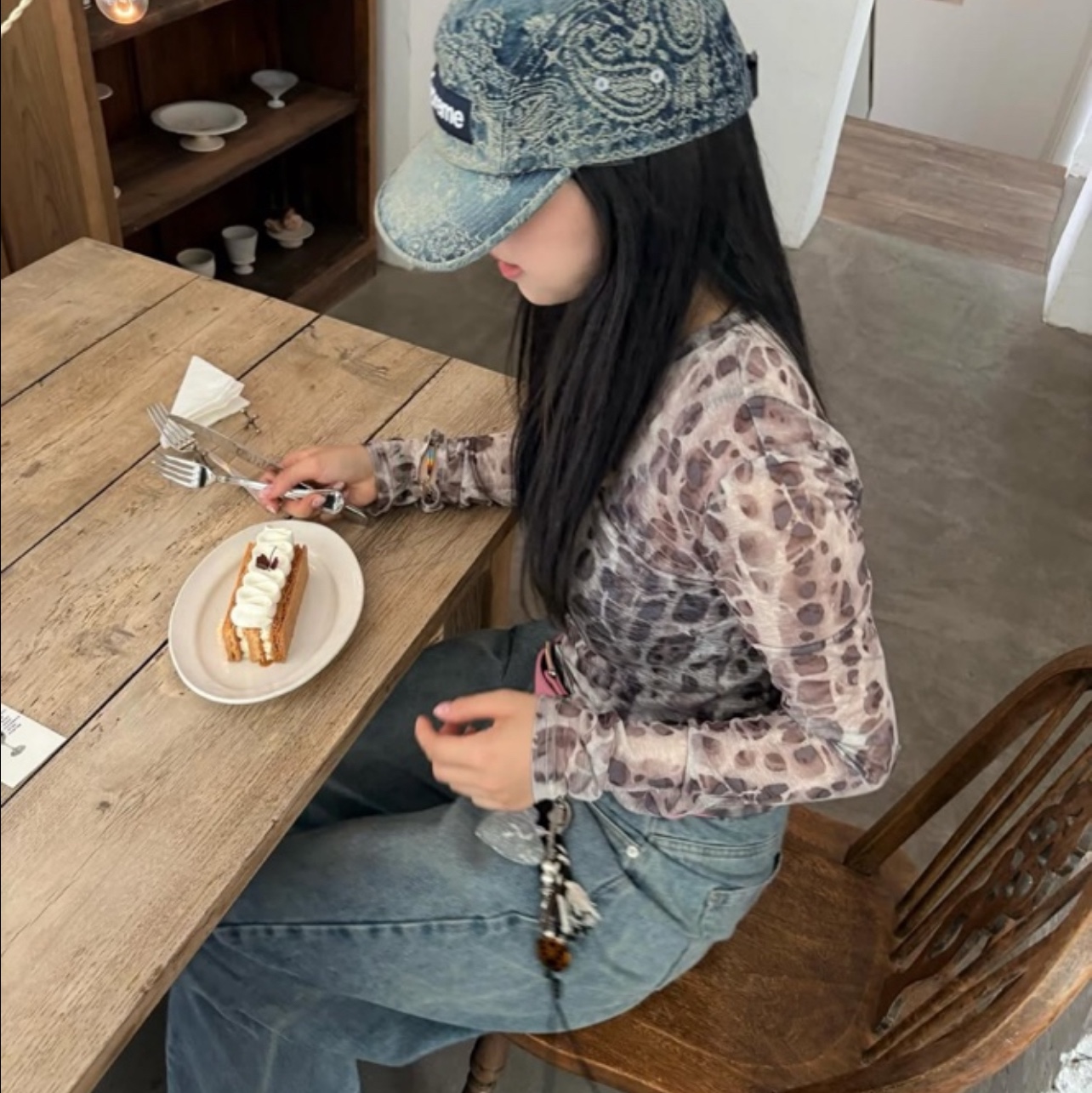 제이에스 (@m52sqz) 님의 게시물 | KREAM