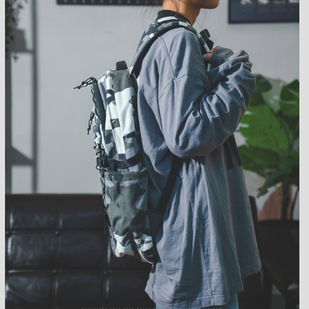 슈프림 백팩 스노우 카모 - 25SS | KREAM