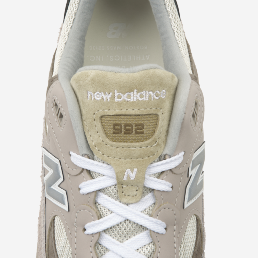 뉴발란스 992 메이드 인 USA 문락 머쉬룸 | New Balance | KREAM