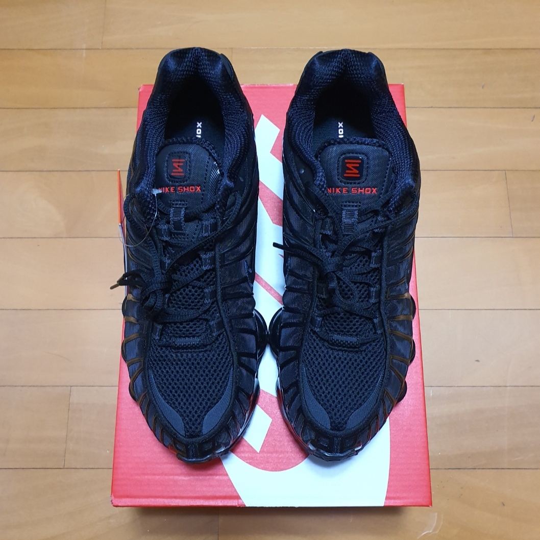 lg1664h (@fmvxbjmd) 님의 게시물 | KREAM