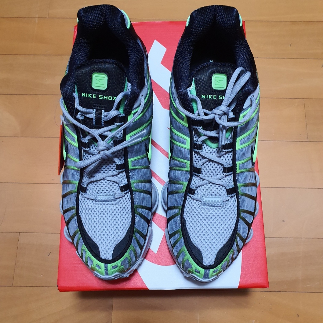 lg1664h (@fmvxbjmd) 님의 게시물 | KREAM