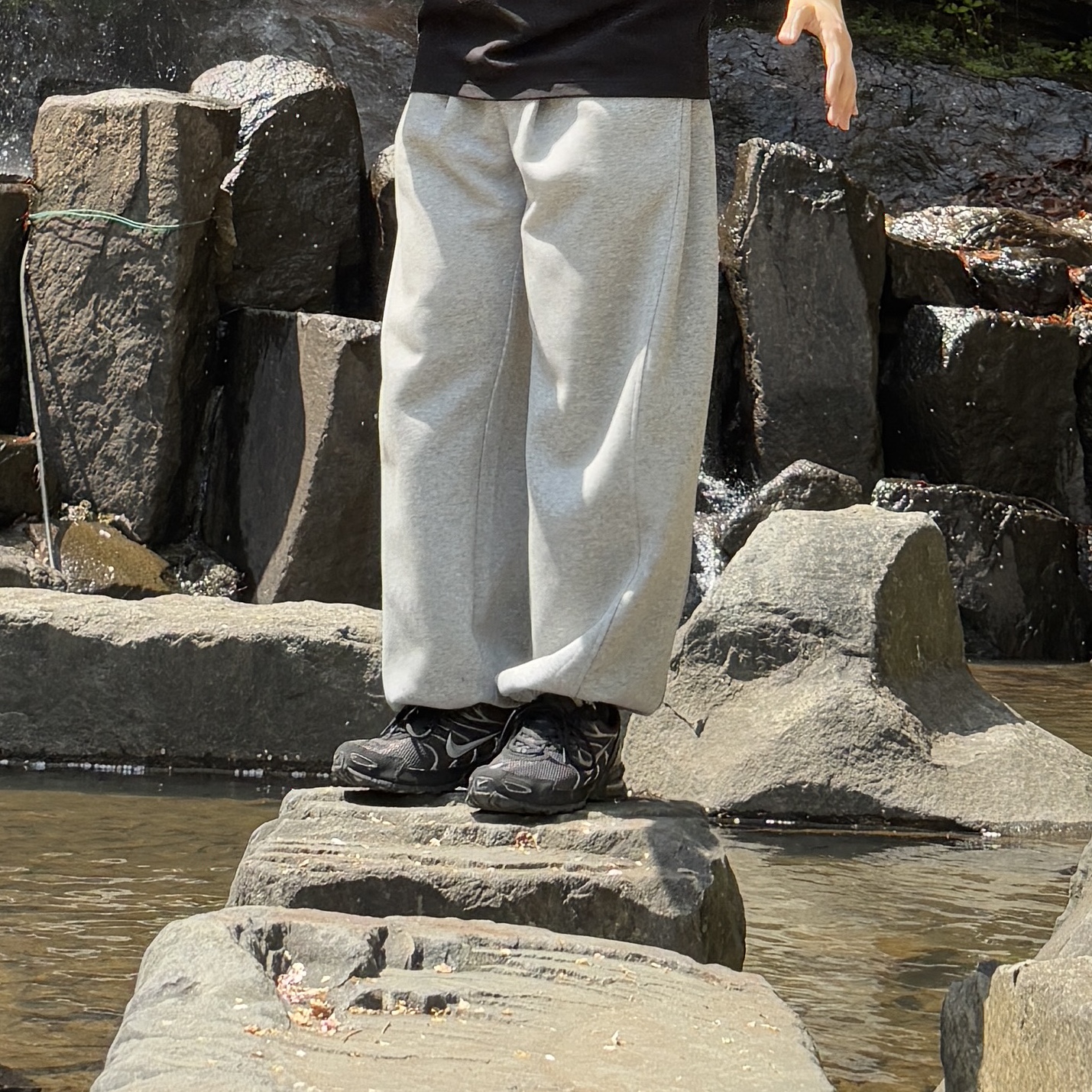 비갠뒤에비애 (@wigmadl) 님의 게시물 | KREAM