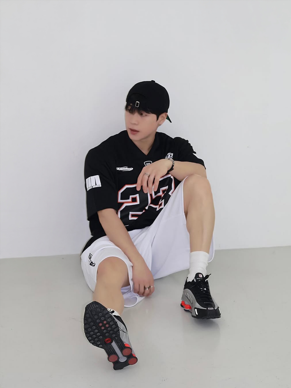 Muscle Armed (@muscle_armed) 님의 게시물 | KREAM