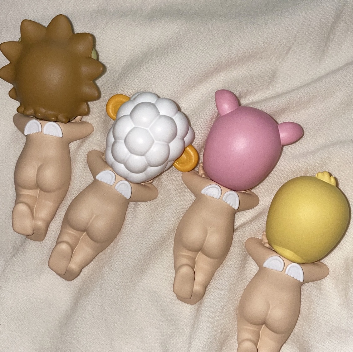 dan (@domantic) 님의 게시물 | KREAM