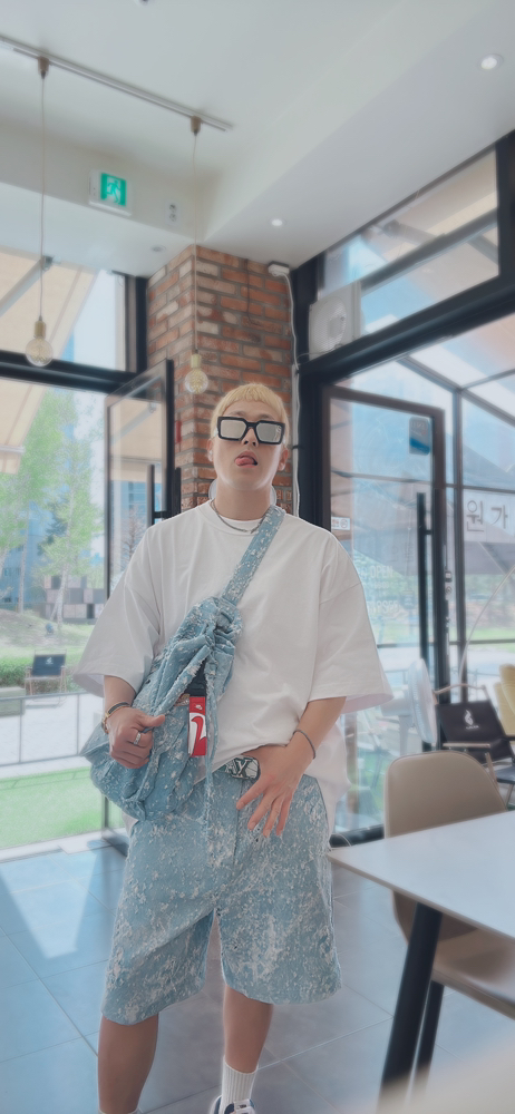 윤석 171-72 발 245 (@choi_77) 님의 게시물 | KREAM