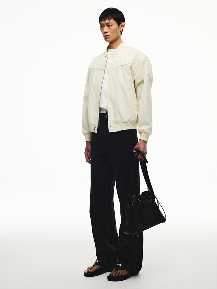 유지 로고 프린트 핏 탑 화이트 | YUJI | KREAM