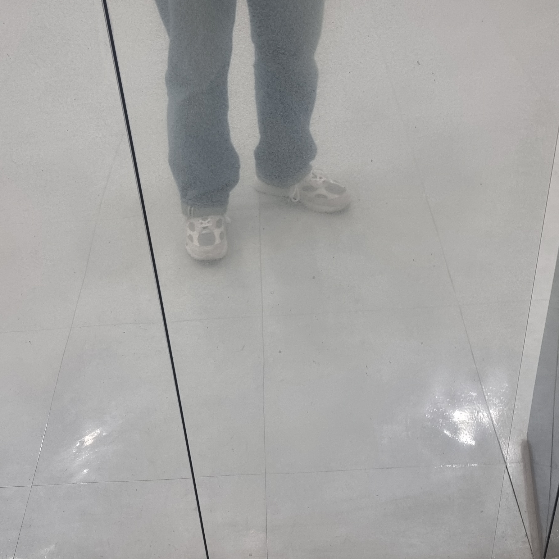 김태환 (@teamblue) 님의 게시물 | KREAM