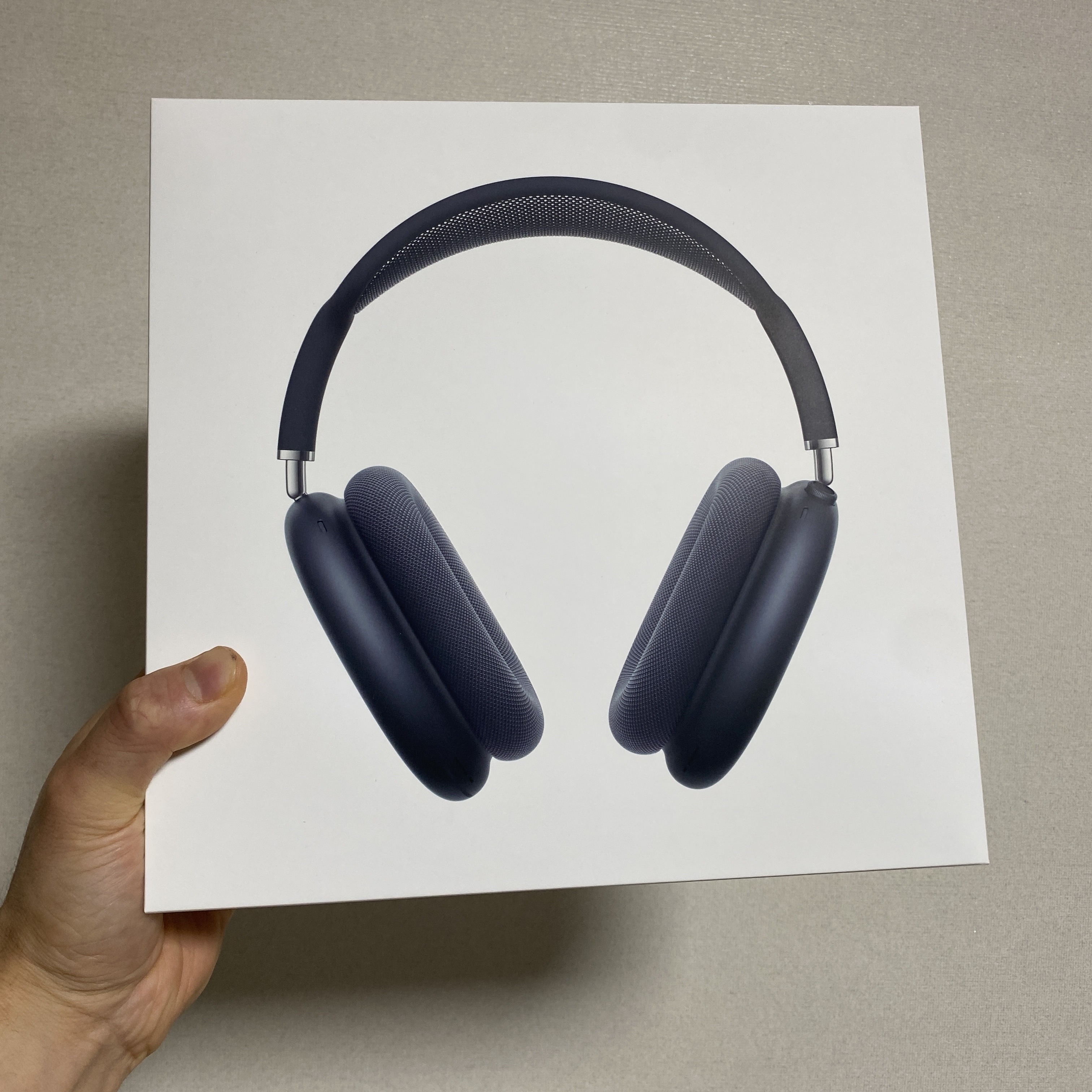 June (@junekim77) 님의 게시물 | KREAM