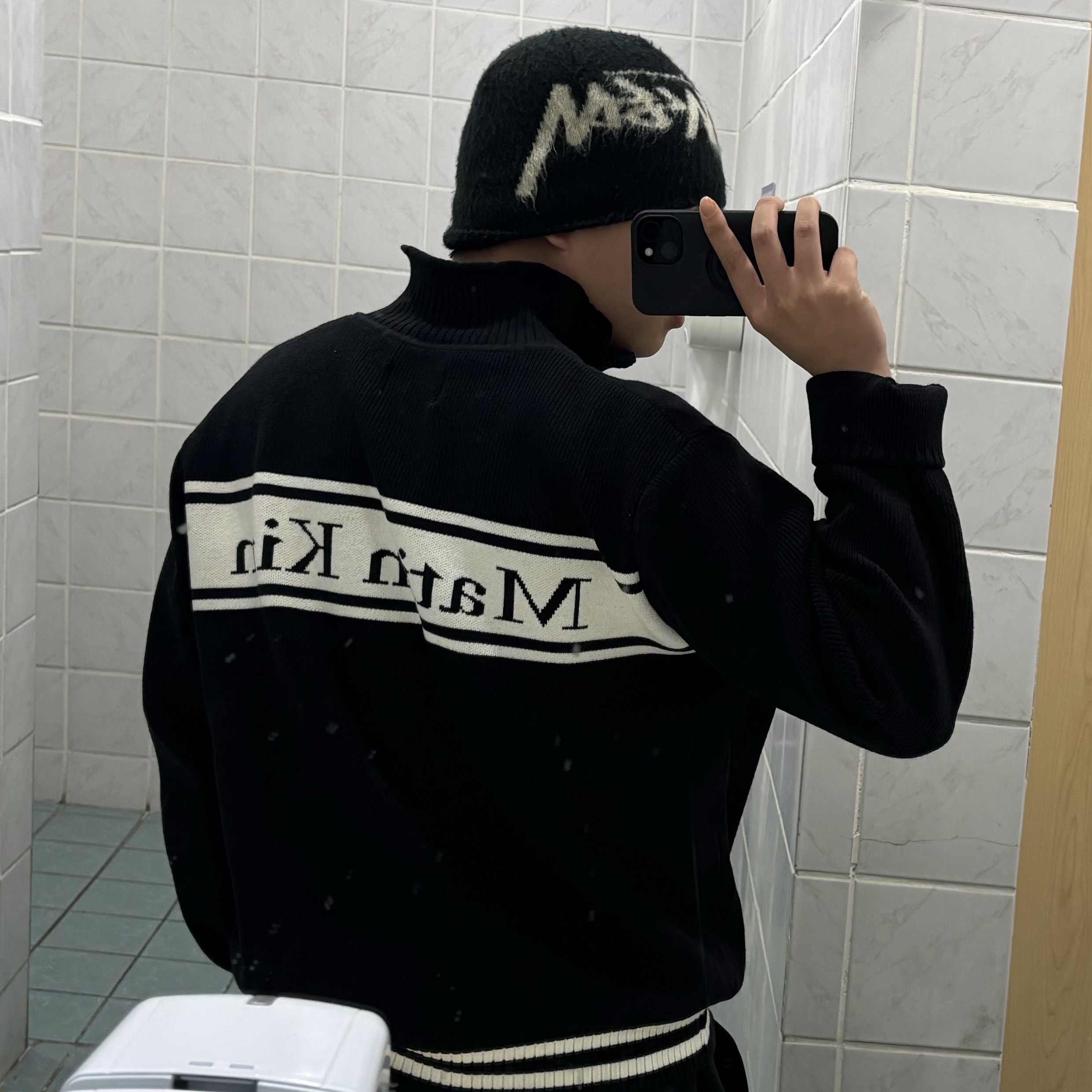 여브세여 | KREAM