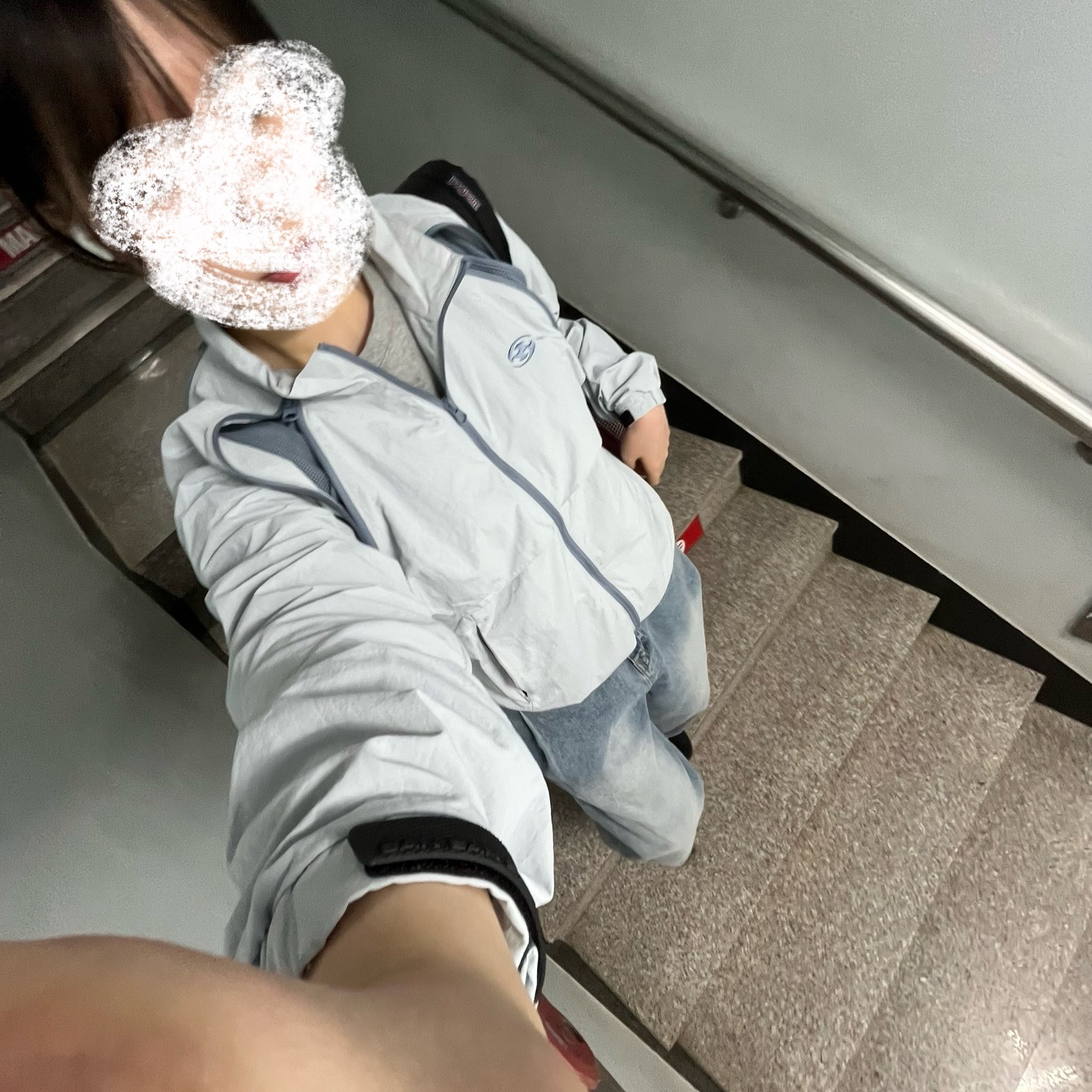 슨니와나 (@irnjiysi) 님의 게시물 | KREAM