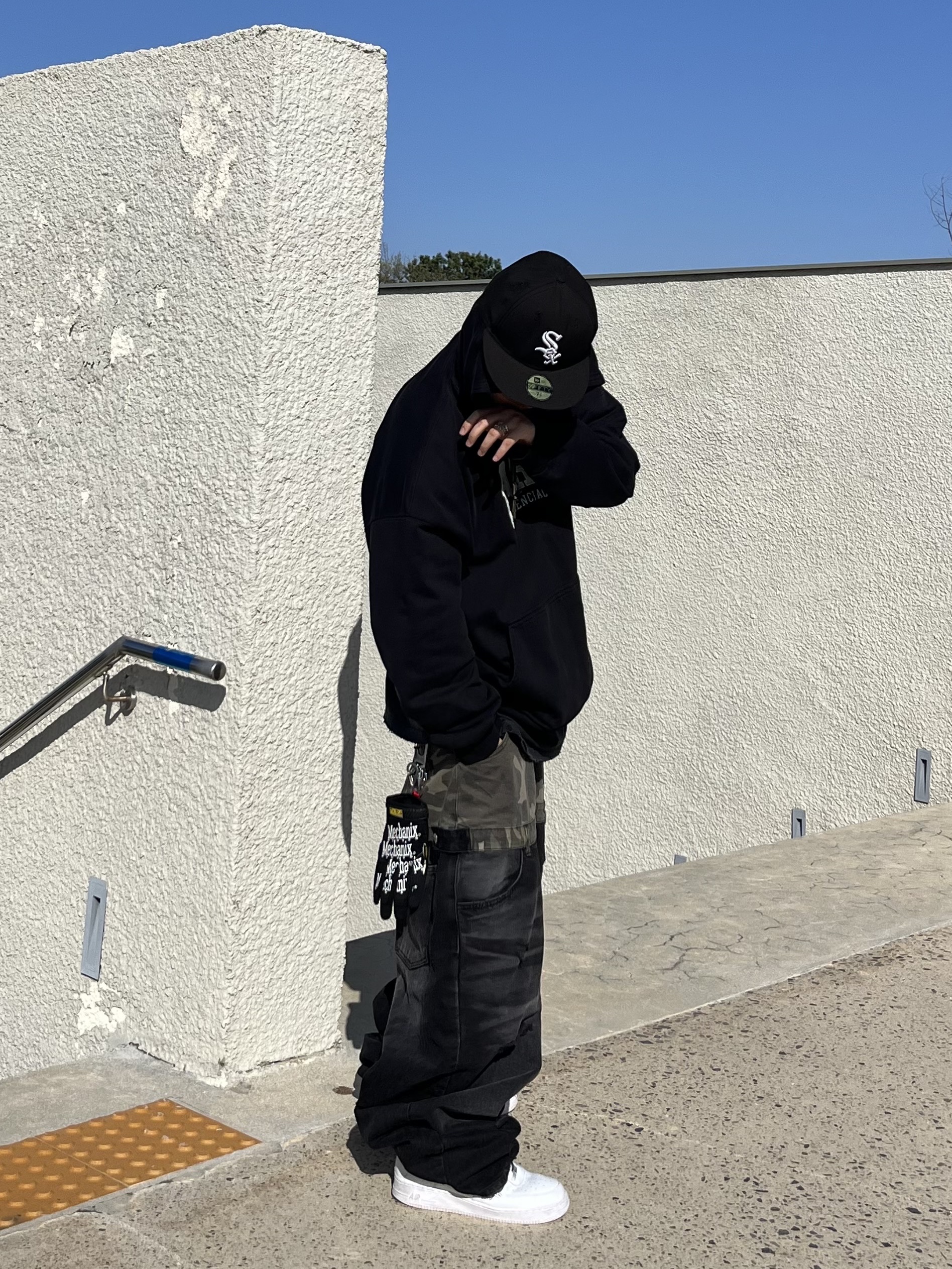 (@l__________eo) 님의 게시물 | KREAM