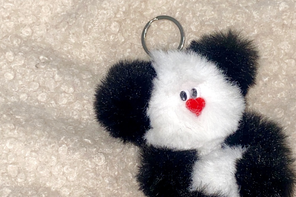 유라이크왓 하트도그키링 블랙 | you like what | KREAM