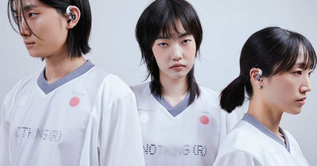 낫싱 x 오버더피치 협업 아이템 단독 발매 | KREAM