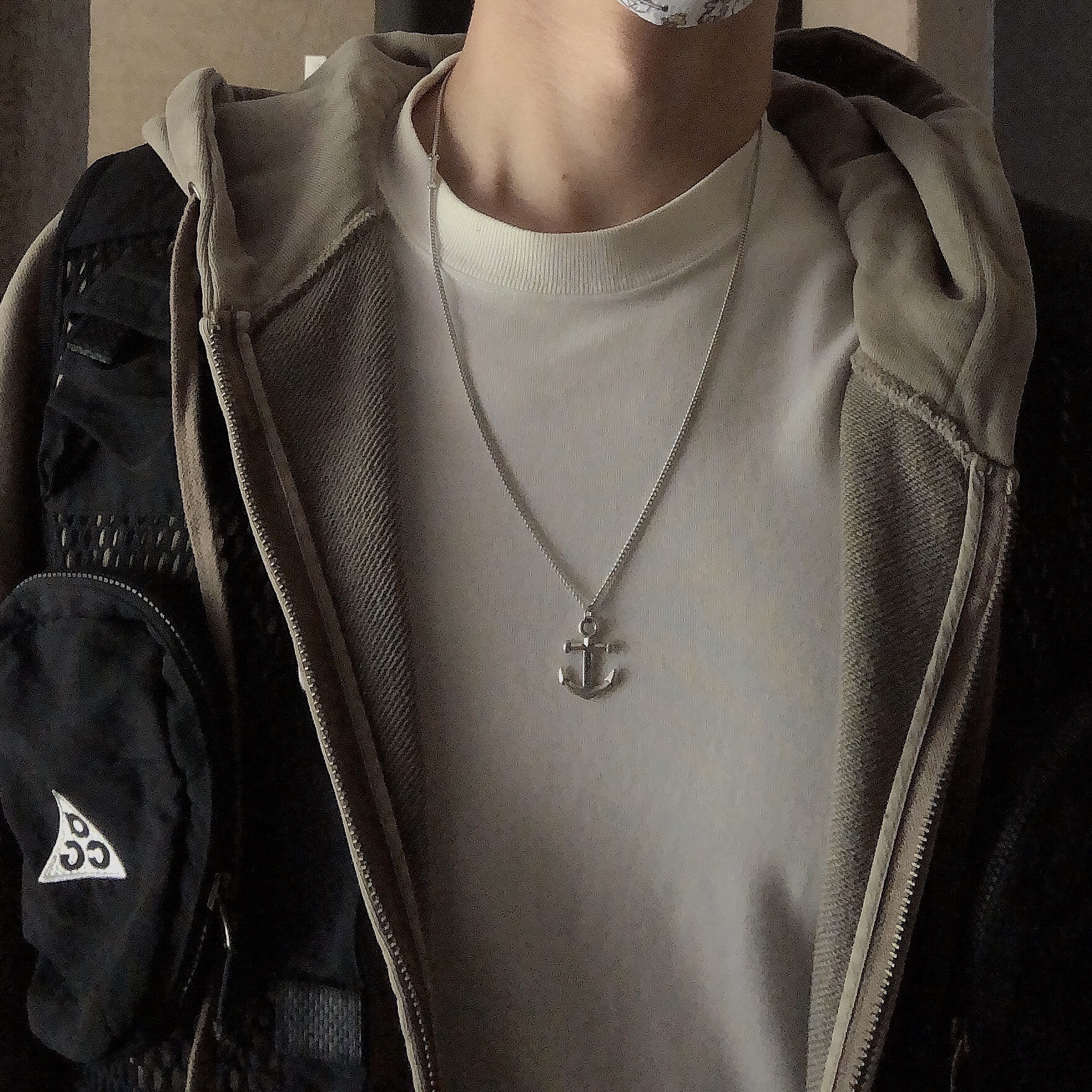 (@griff) 님의 게시물 | KREAM