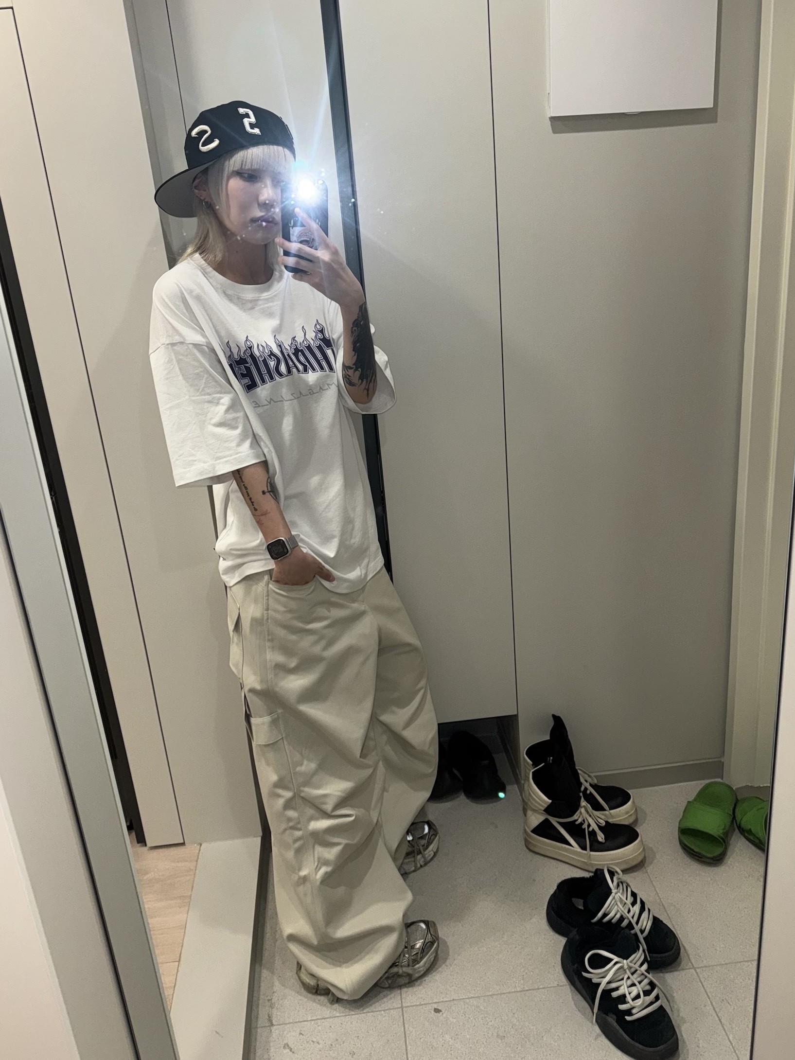 신지돌 (@jidolzzangz...) 님의 게시물 | KREAM