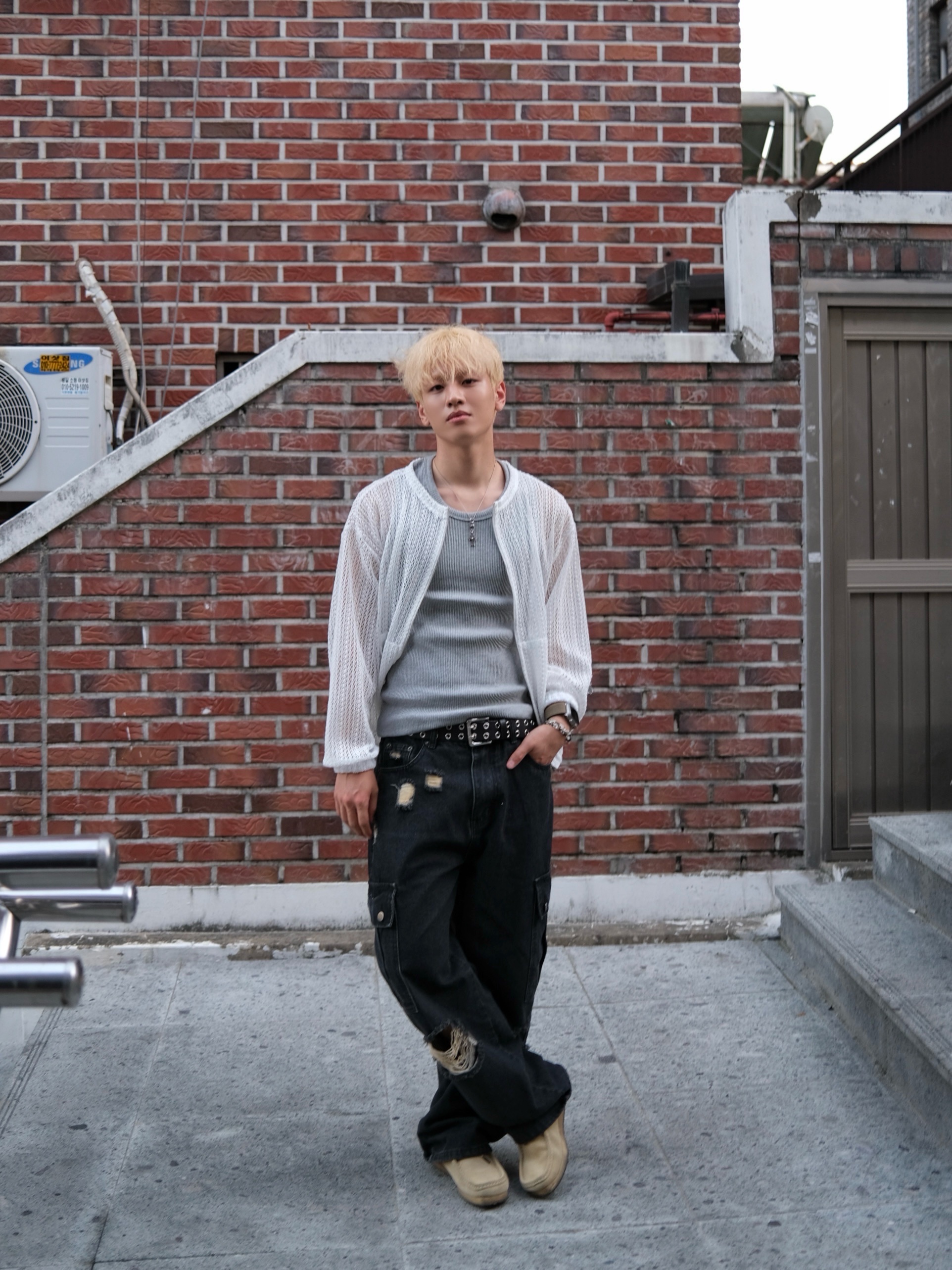 정동수 (@_dong.su) 님의 게시물 | KREAM