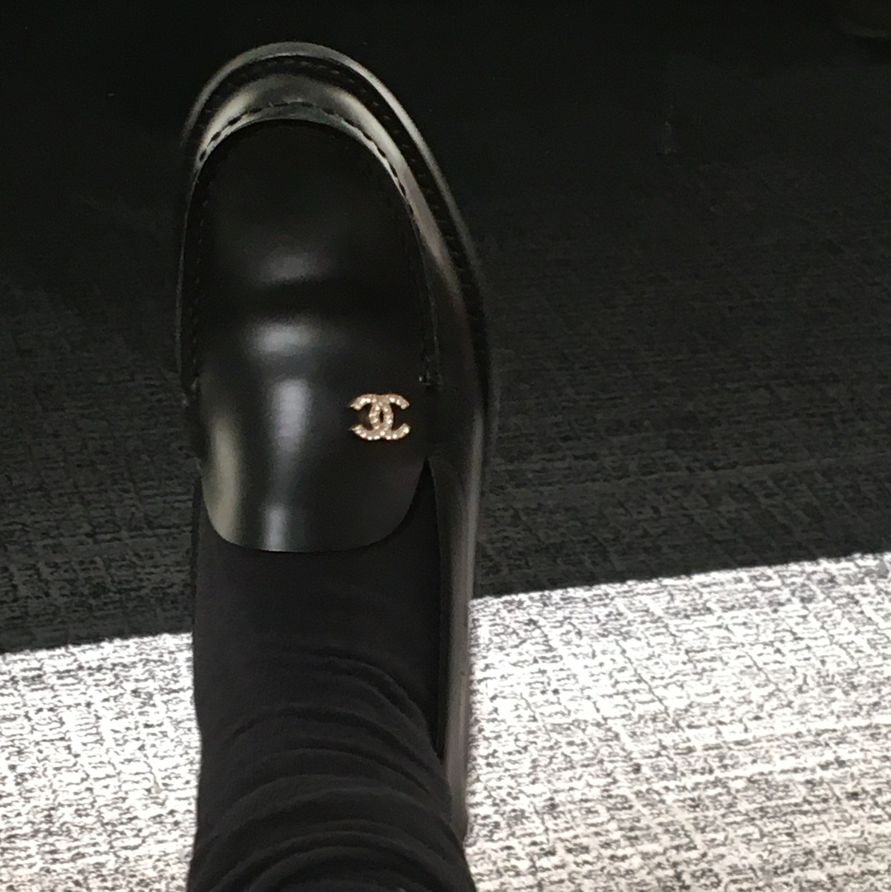 샤넬 로퍼 25‘ | KREAM