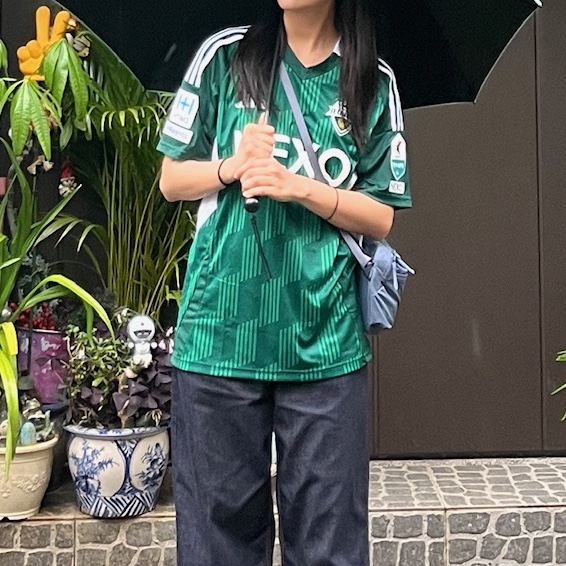 (@lucky_go) 님의 게시물 | KREAM