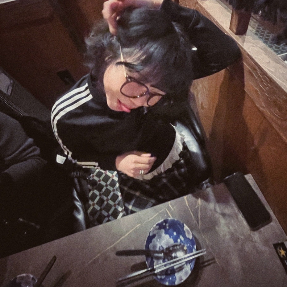 163/54kg 스몰 | KREAM