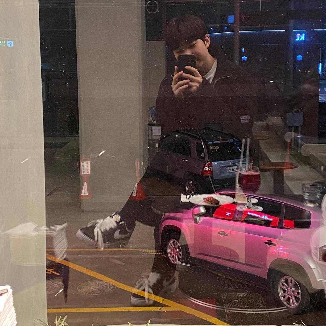 (@w134ah) 님의 게시물 | KREAM