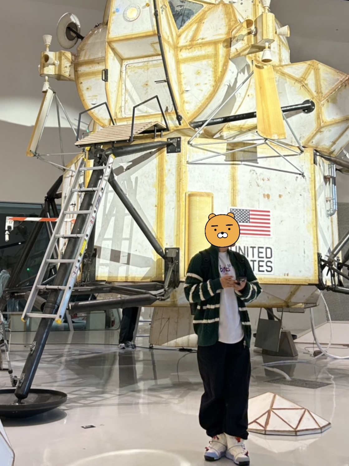 9년차 슈덕 고인물 🦕 (@shoe_bread) 님의 게시물 | KREAM