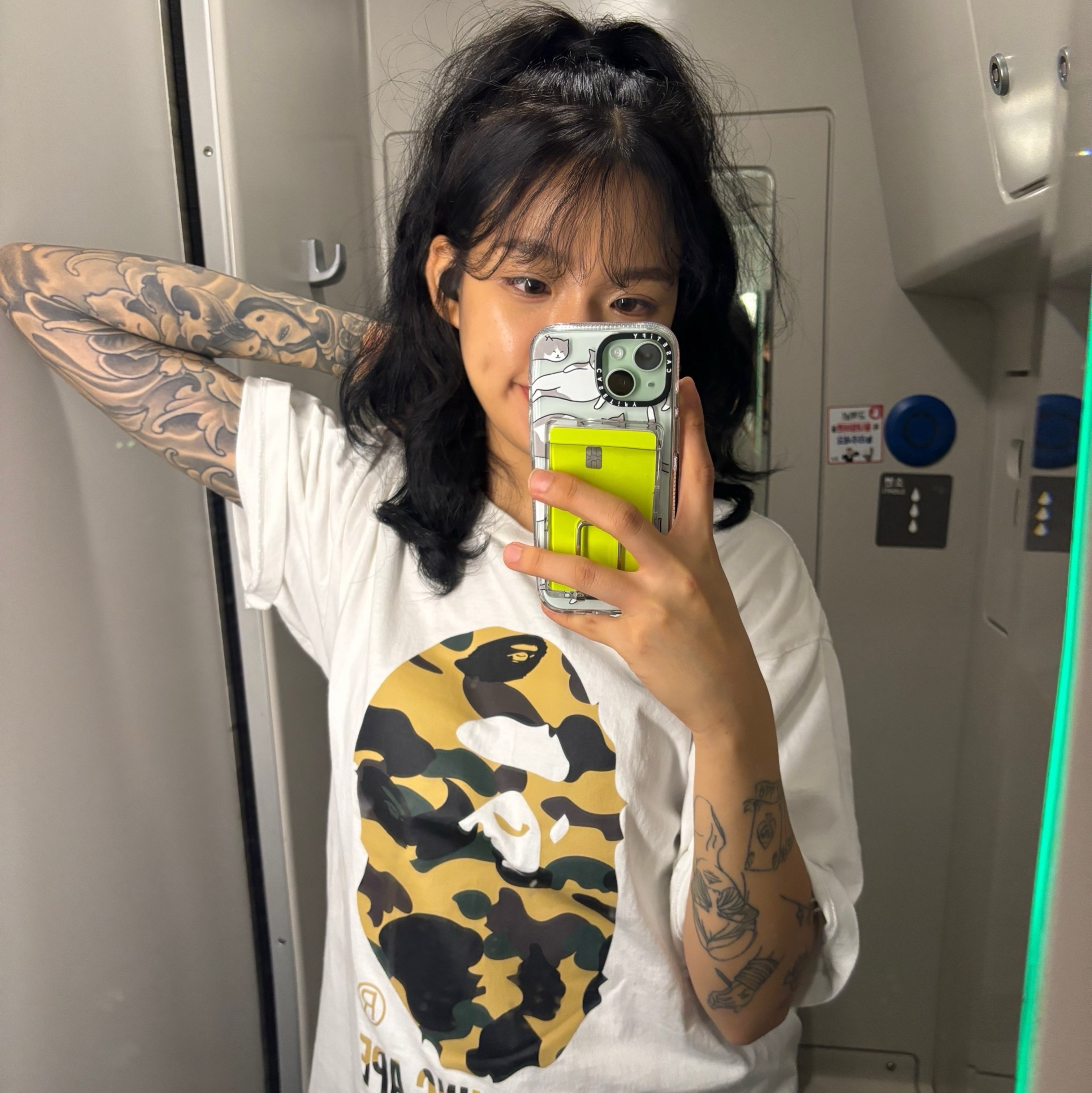 카모사랑 | KREAM