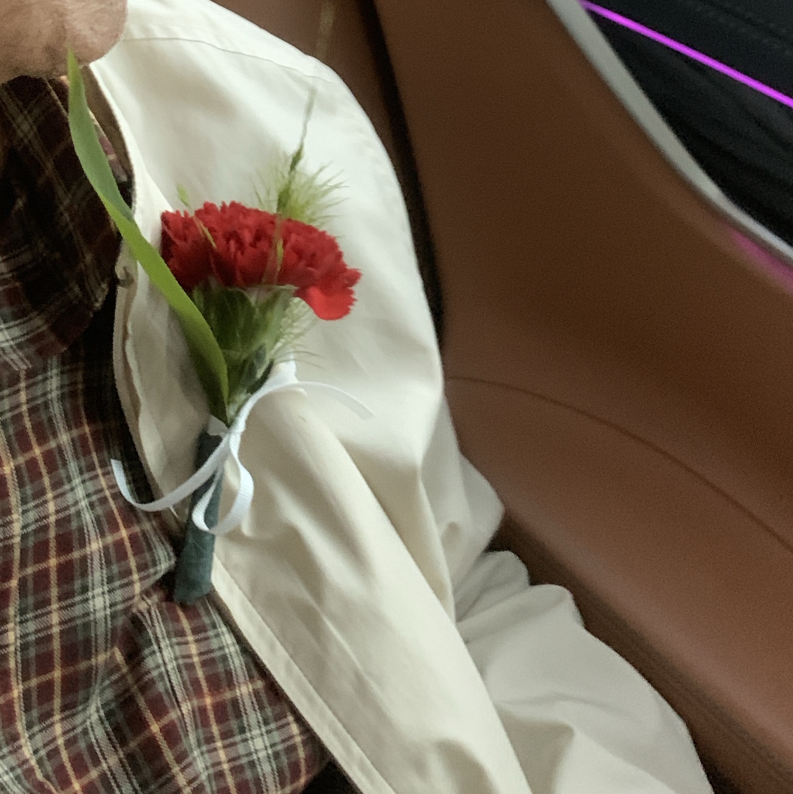 cool_jr (@barney_stinson) 님의 게시물 | KREAM