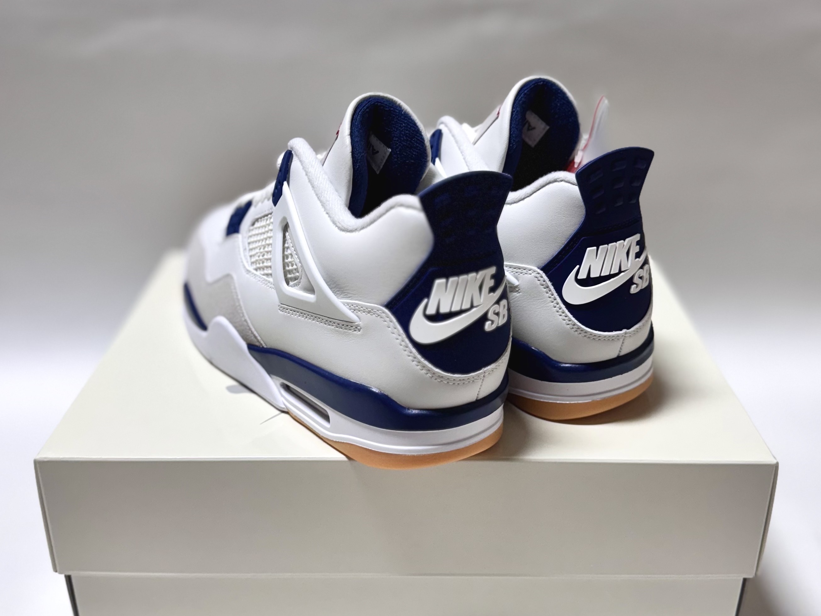 @jj_c._.1 (@jc2____) 님의 게시물 | KREAM