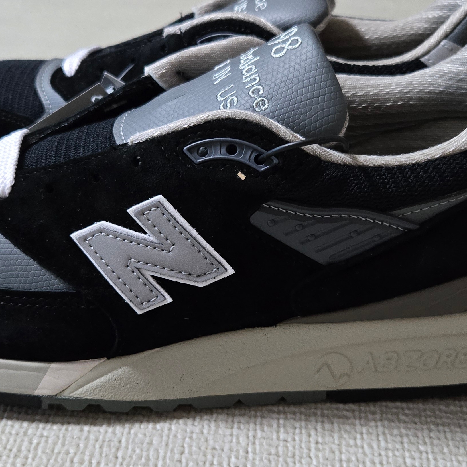 뉴발란스 998 블랙 좋은데!! | KREAM