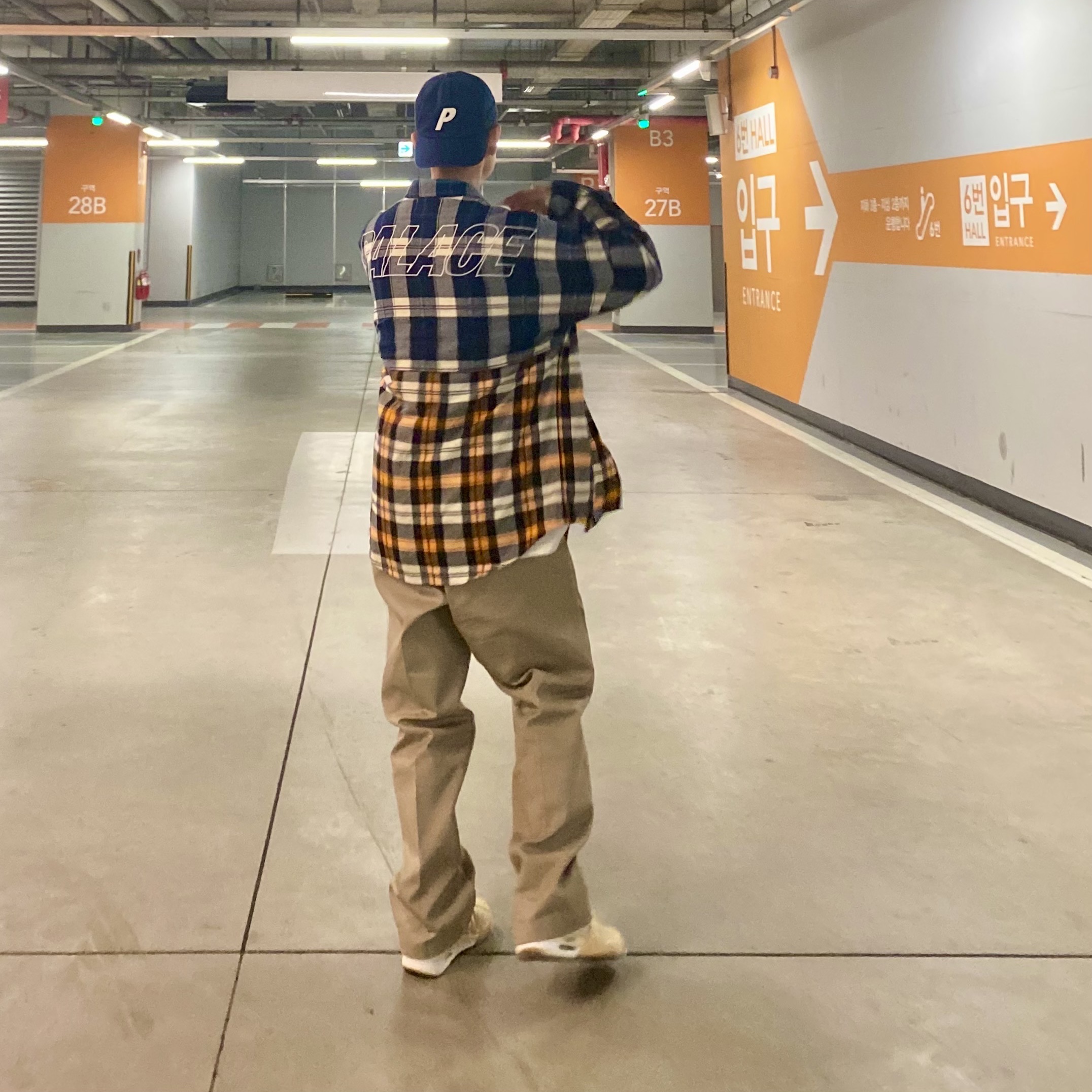 🤞 (@0yulluy0) 님의 게시물 | KREAM