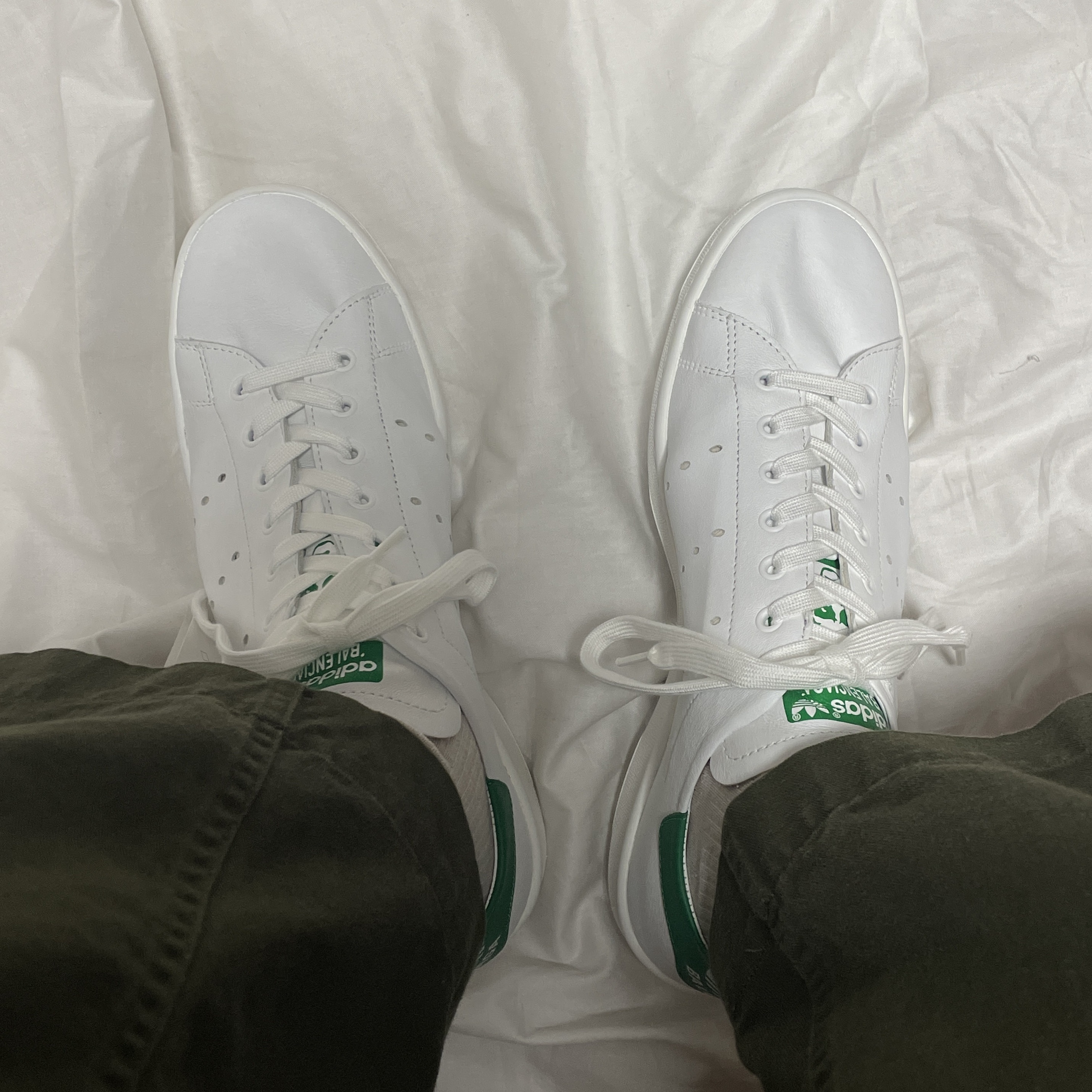 발렌 스탠스미스 | KREAM