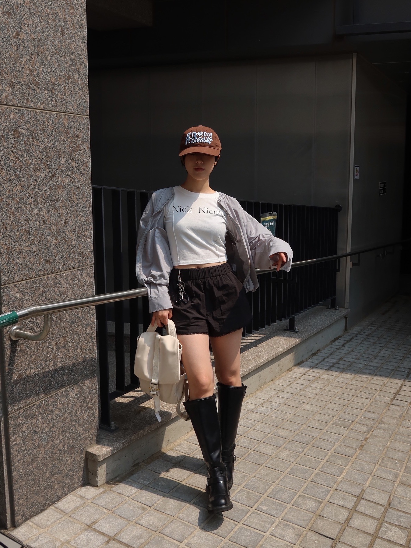 무림 (@mu._.1im) 님의 게시물 | KREAM