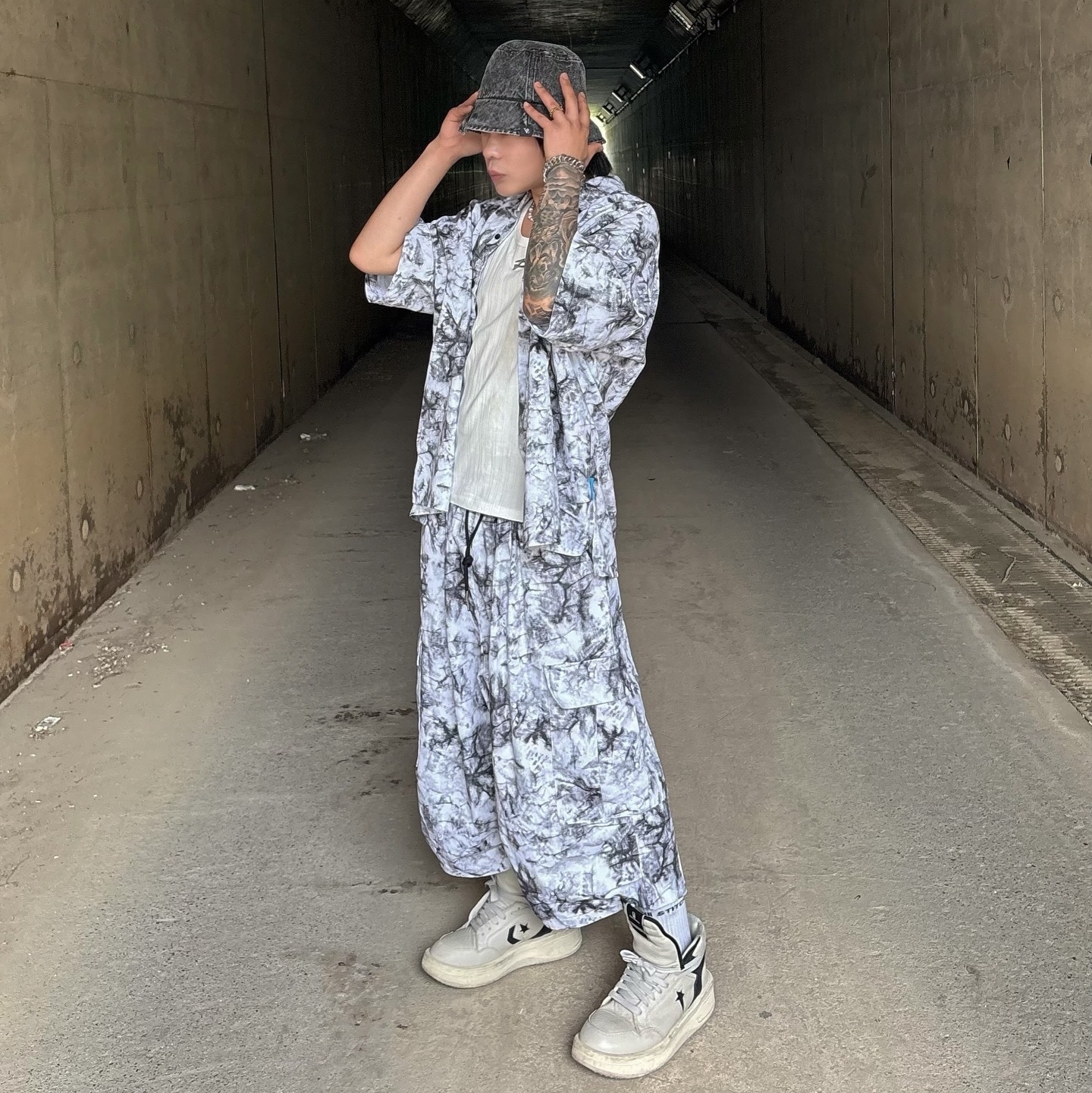 징기 (@jingy) 님의 게시물 | KREAM